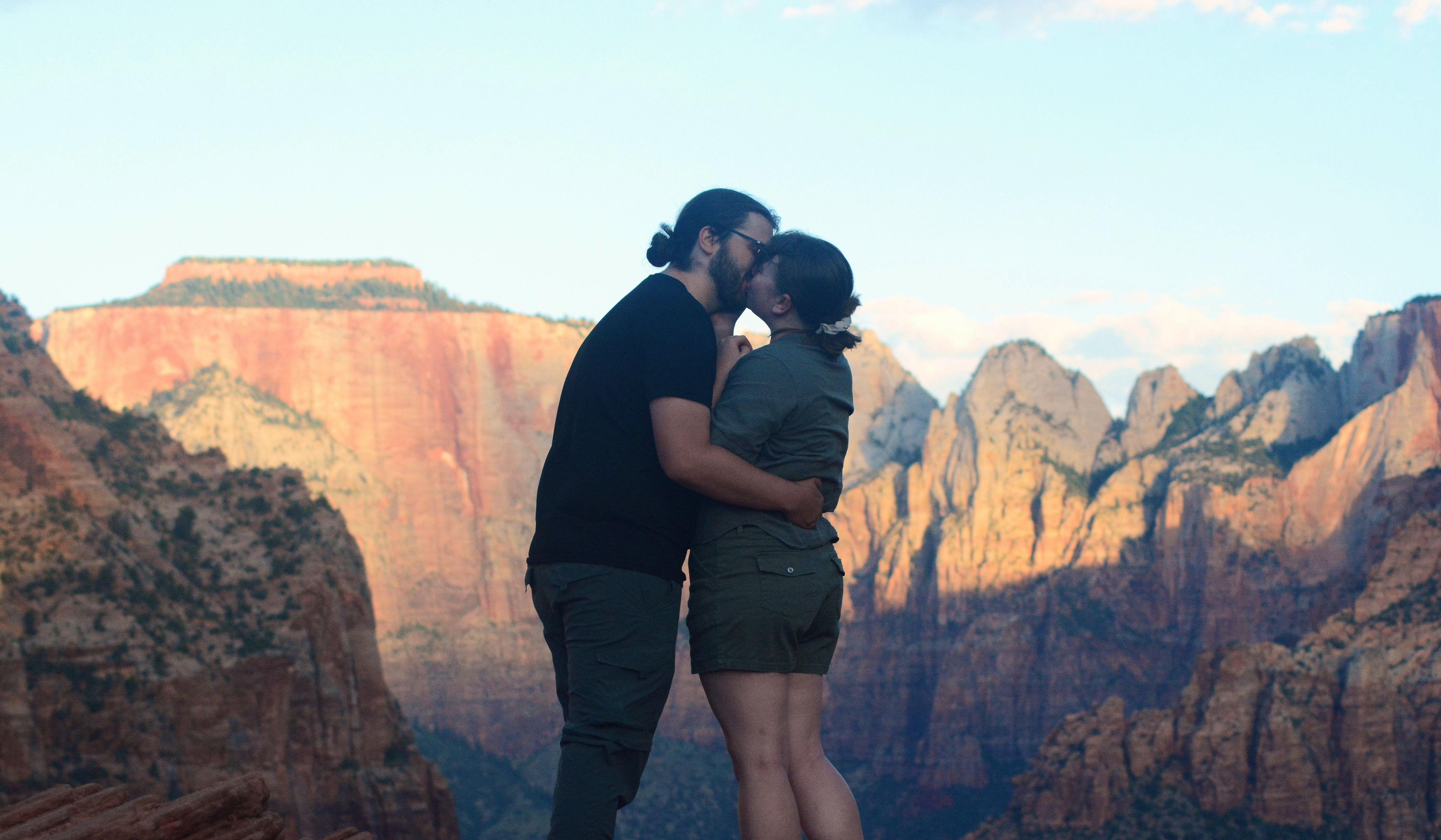 Caleb Hanson and Lauryn Kirschner's Wedding Website