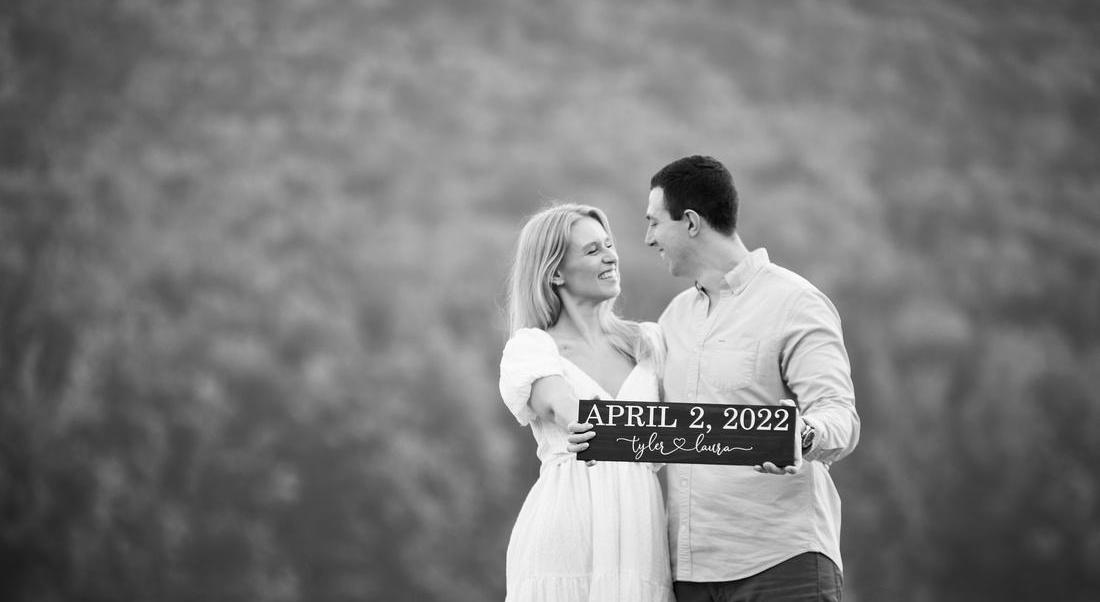 Laura Geiszler and Tyler Boozel's Wedding Website