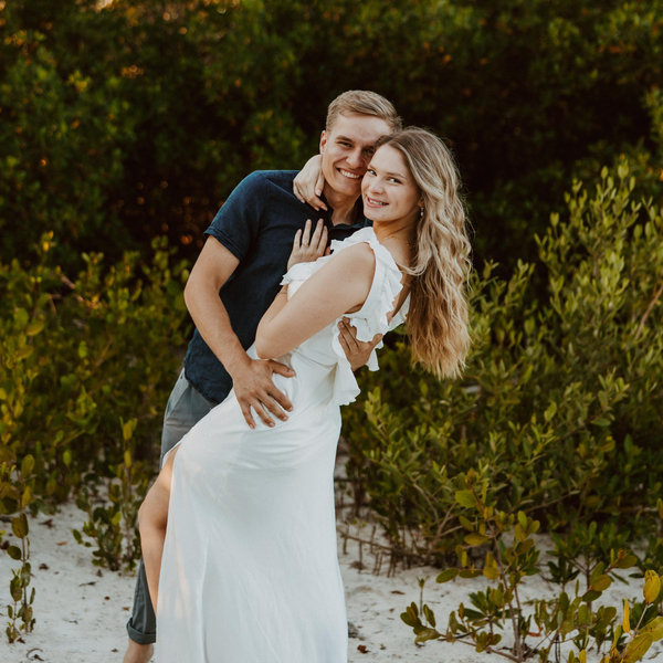 Mya Carlsen and David King's Wedding Website