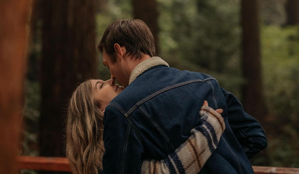 Lindsay Jones and Ryan Ensor's Wedding Website