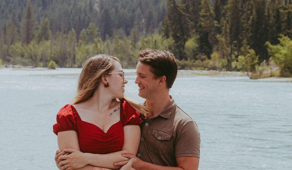 Logan Sonnenberg and Leanne Boudreau's Wedding Website