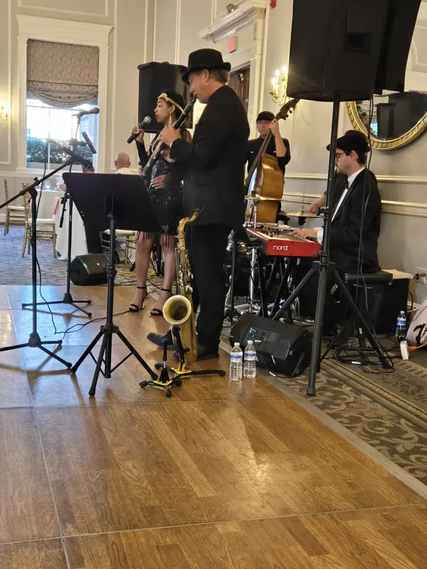 Louis Pettinelli Entertainment | Wedding Bands & DJs | Cost, Reviews ...