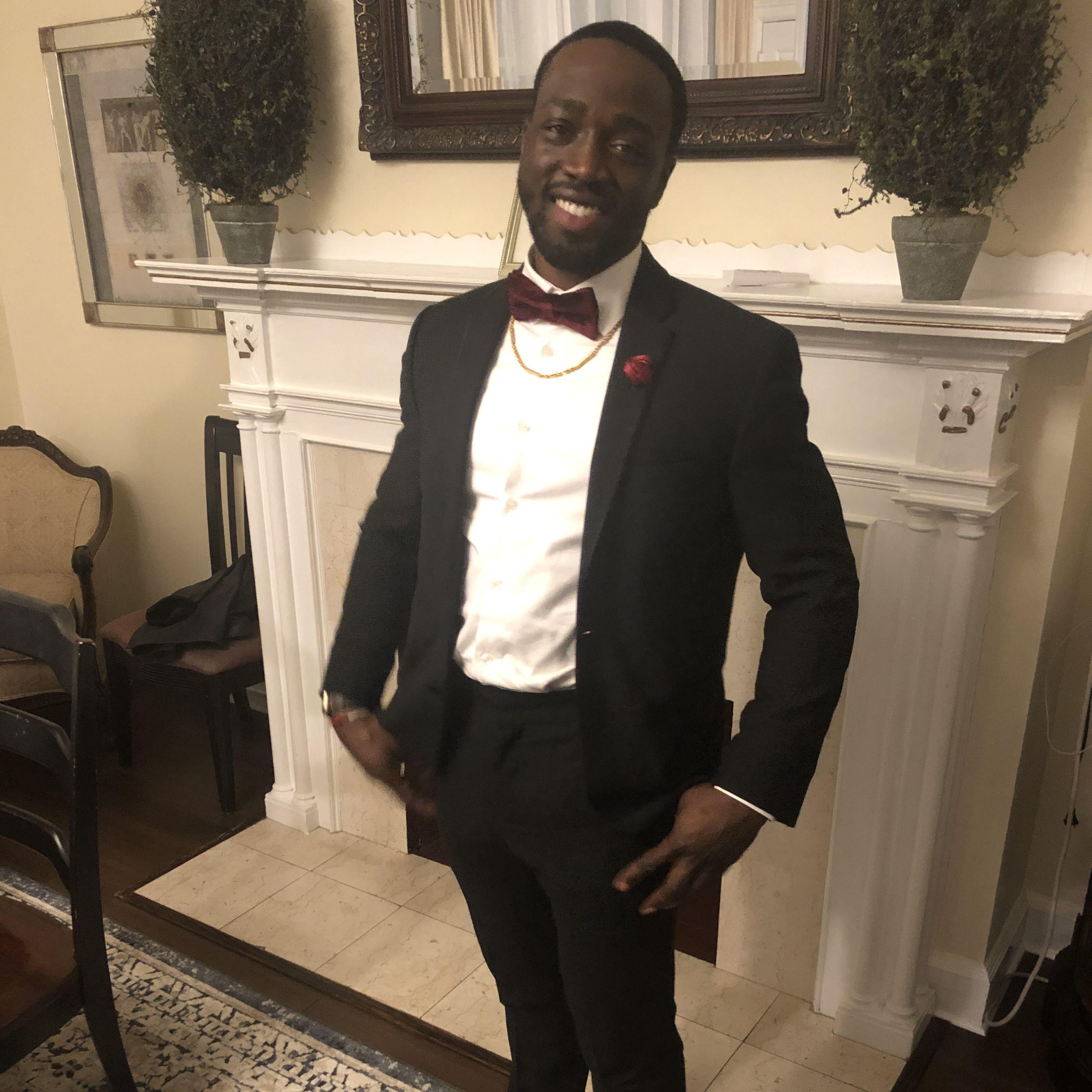 Warigia Kahiro and William Rosser III's Wedding Website