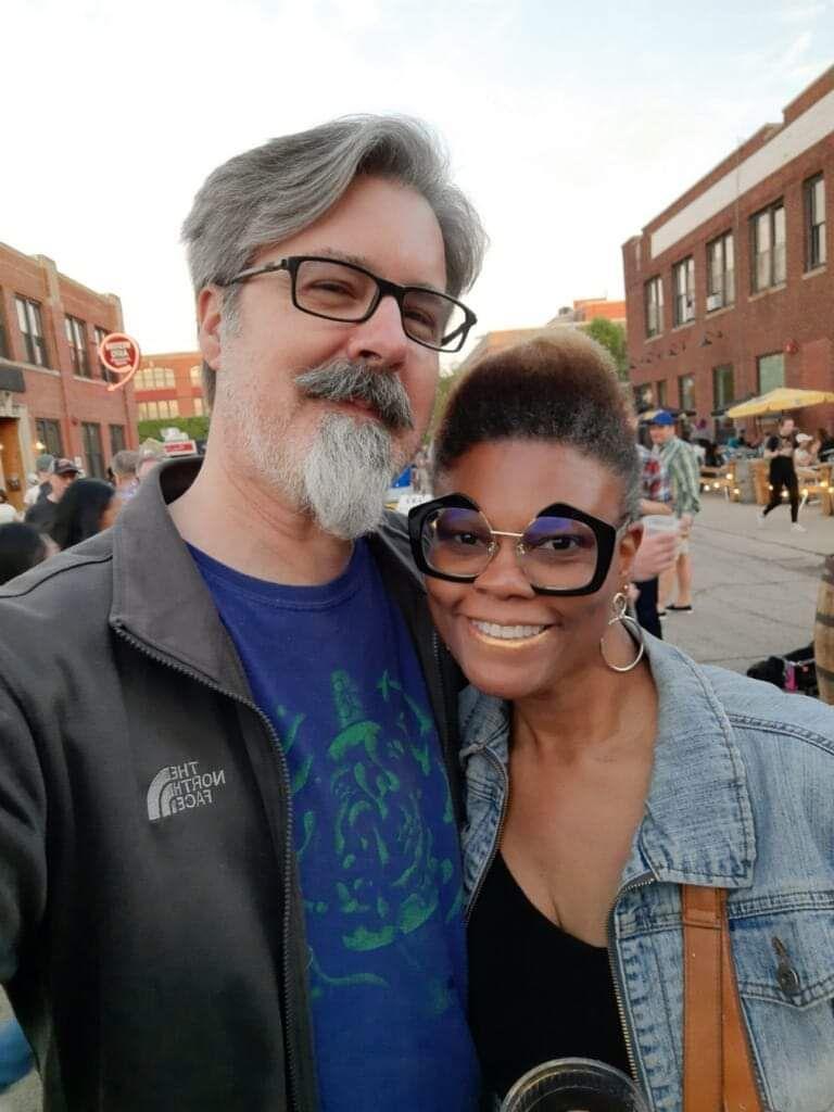 DeLonda Dowling and Steve Bonasera's Wedding Website