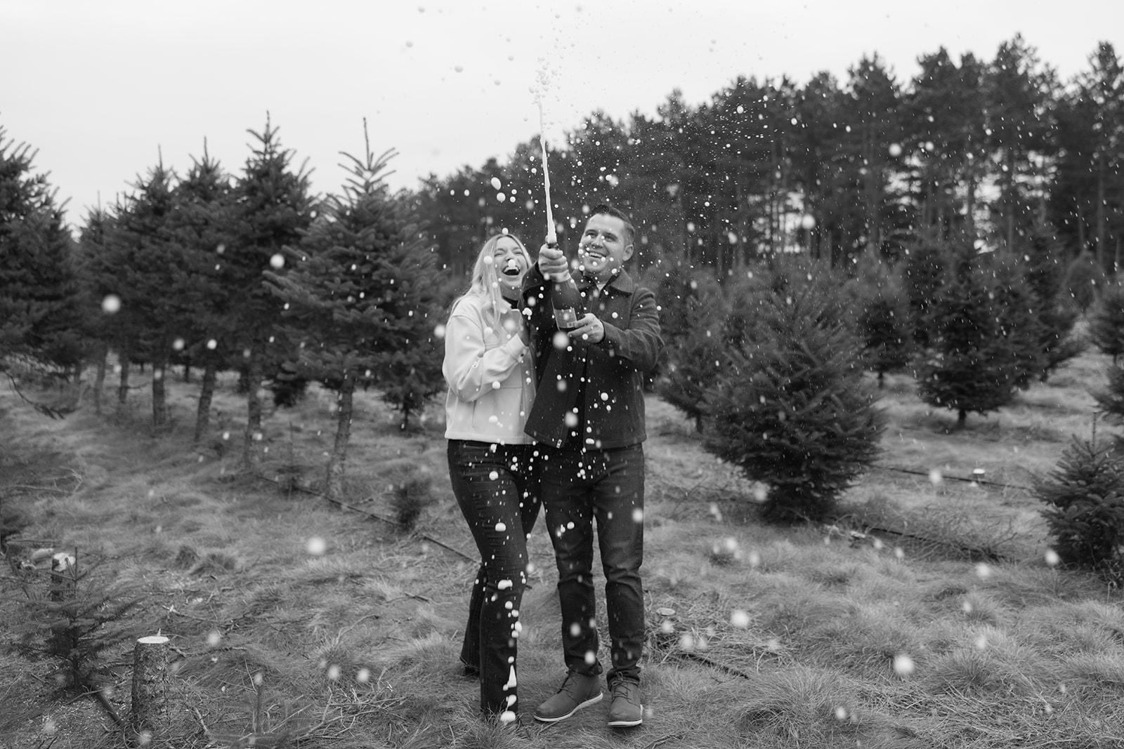 Samantha Wiuff and Jake Siewert's Wedding Website