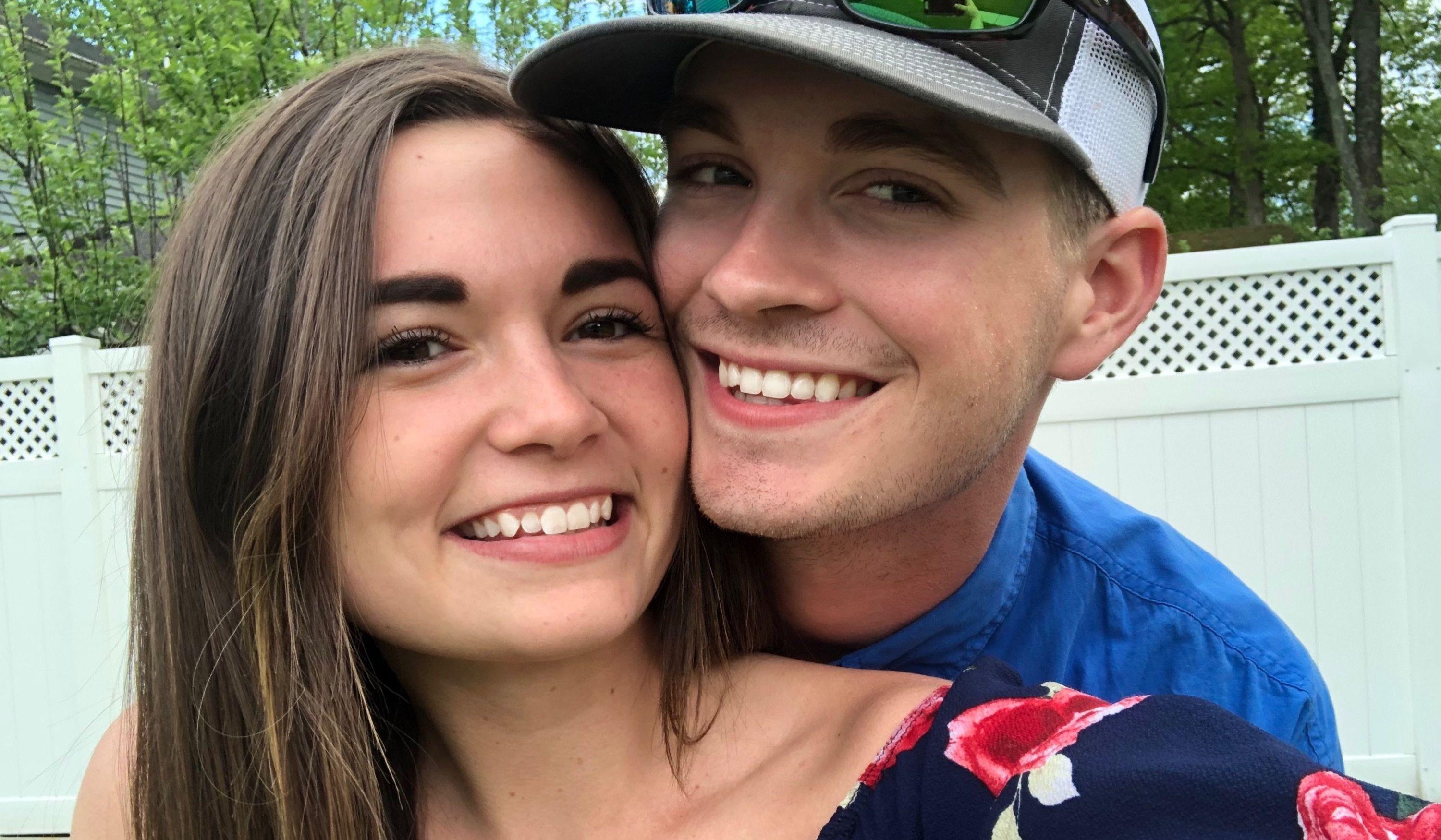 Evan Davis and Kristina Burgess' Wedding Website