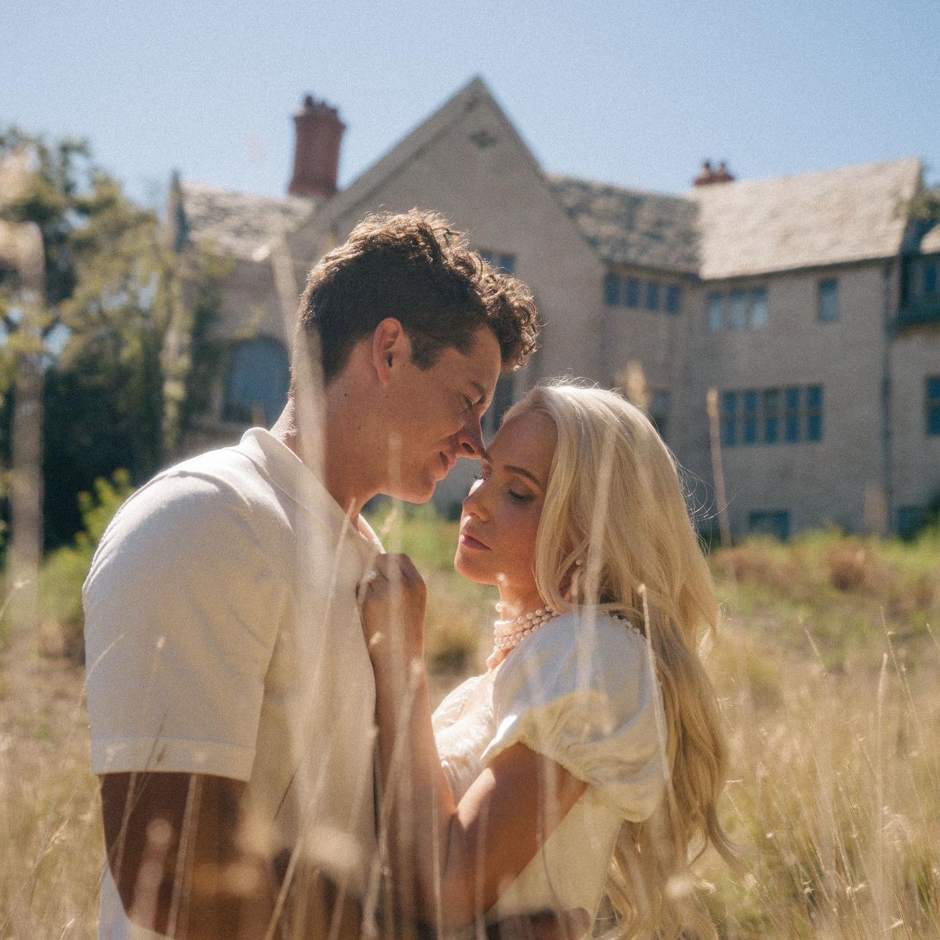 Jessica Tyler Brown and Justin Lee Kindred's Wedding Website