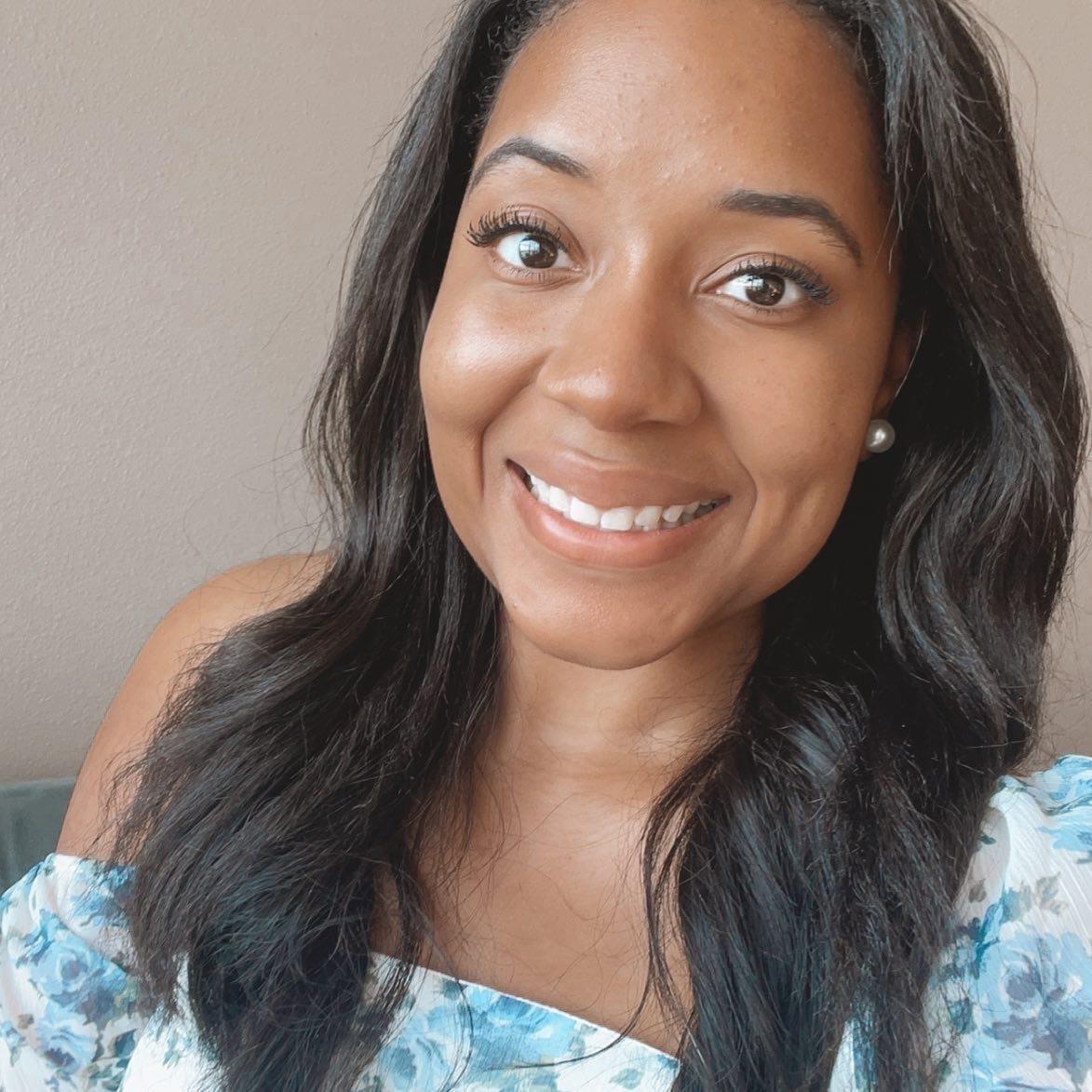 Delante' Sykes and Janeé Harris' Wedding Website