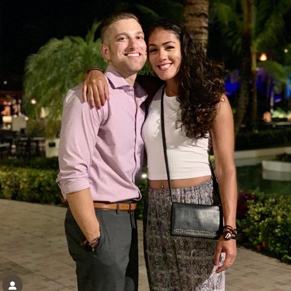 Lauren Fowlkes and Mike Morelli's Wedding Website