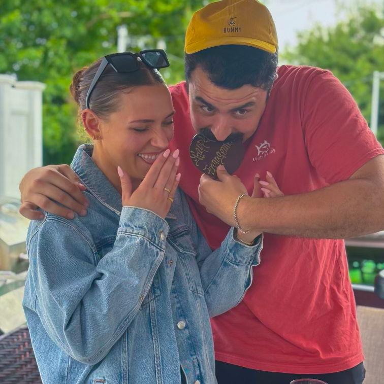 Alexandra Grzegorek and Bobak Khamcy's Wedding Website