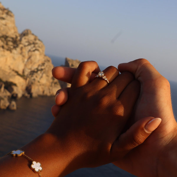Maria Yokoyama and Owen Timiney's Wedding Website
