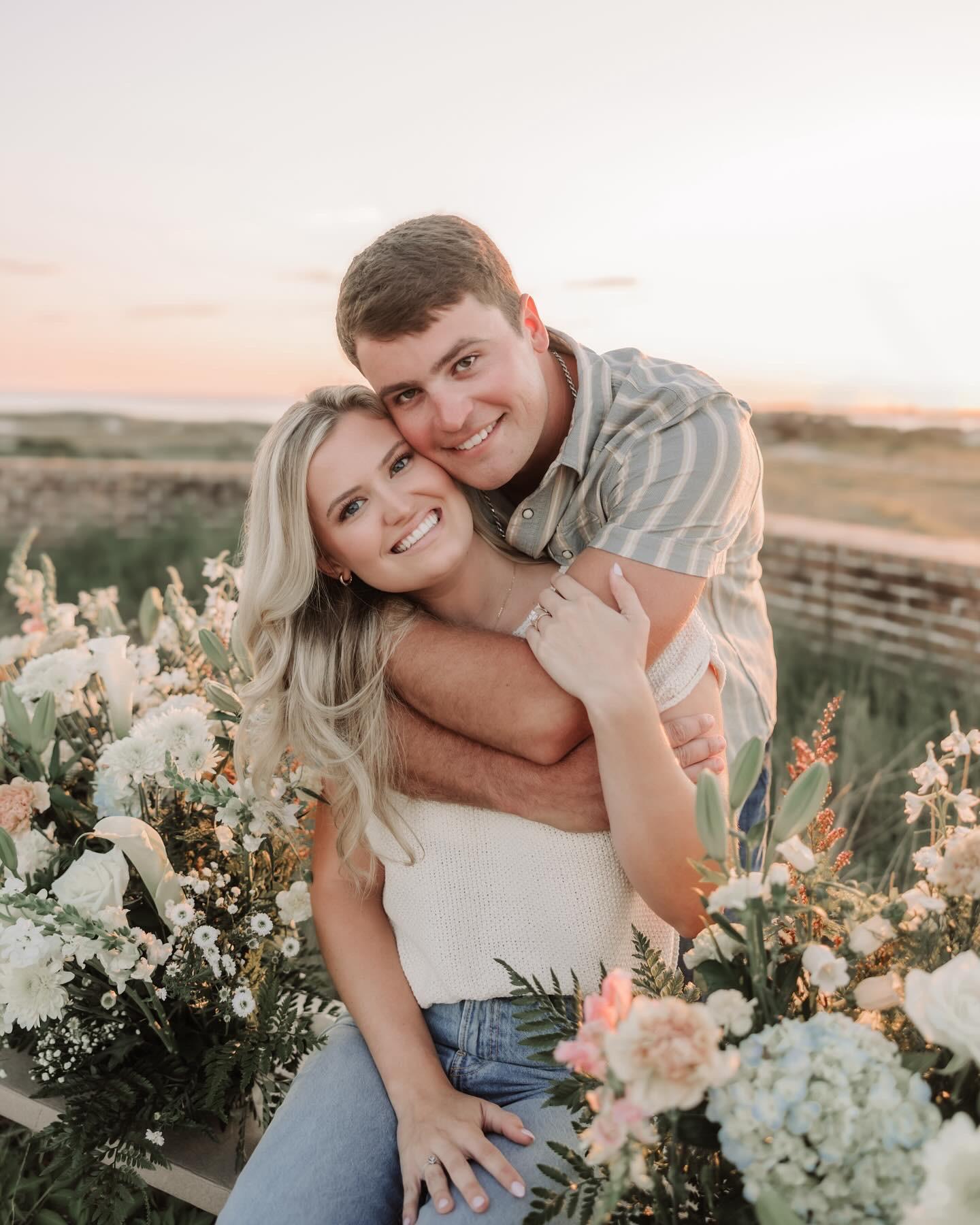 Caroline Farmer and Collin Henson's Wedding Website