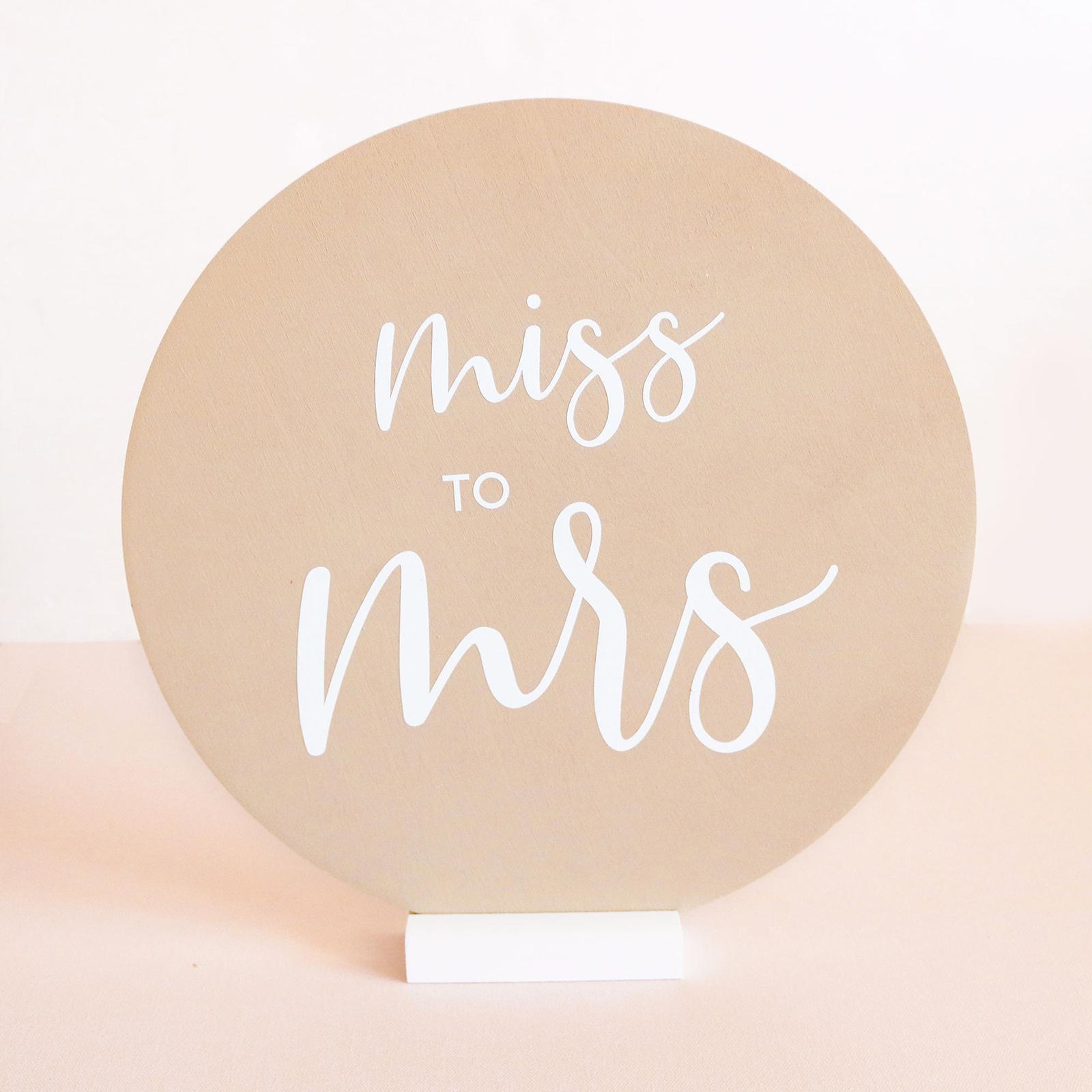 Event Blossom, Miss To Mrs Wood Sign - Zola