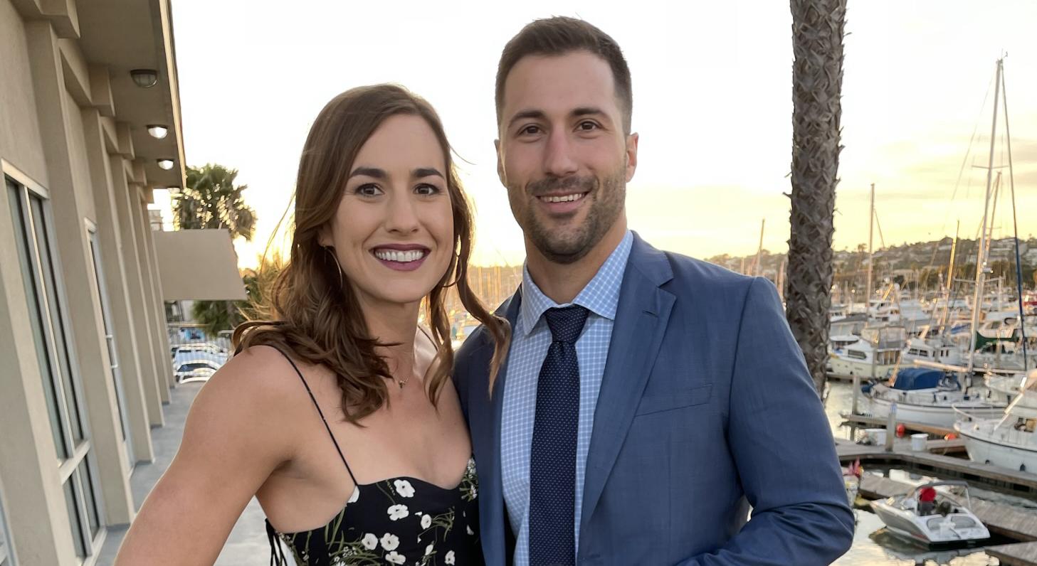 Lindsay Maynard and Evan Simmons' Wedding Website