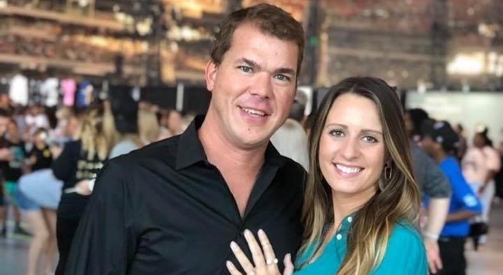 Kelly Hellein and Don Hellein's Wedding Website