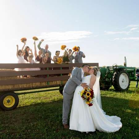 Zachary'S Red Barn & Farm Events - Wedding Venues - Zola