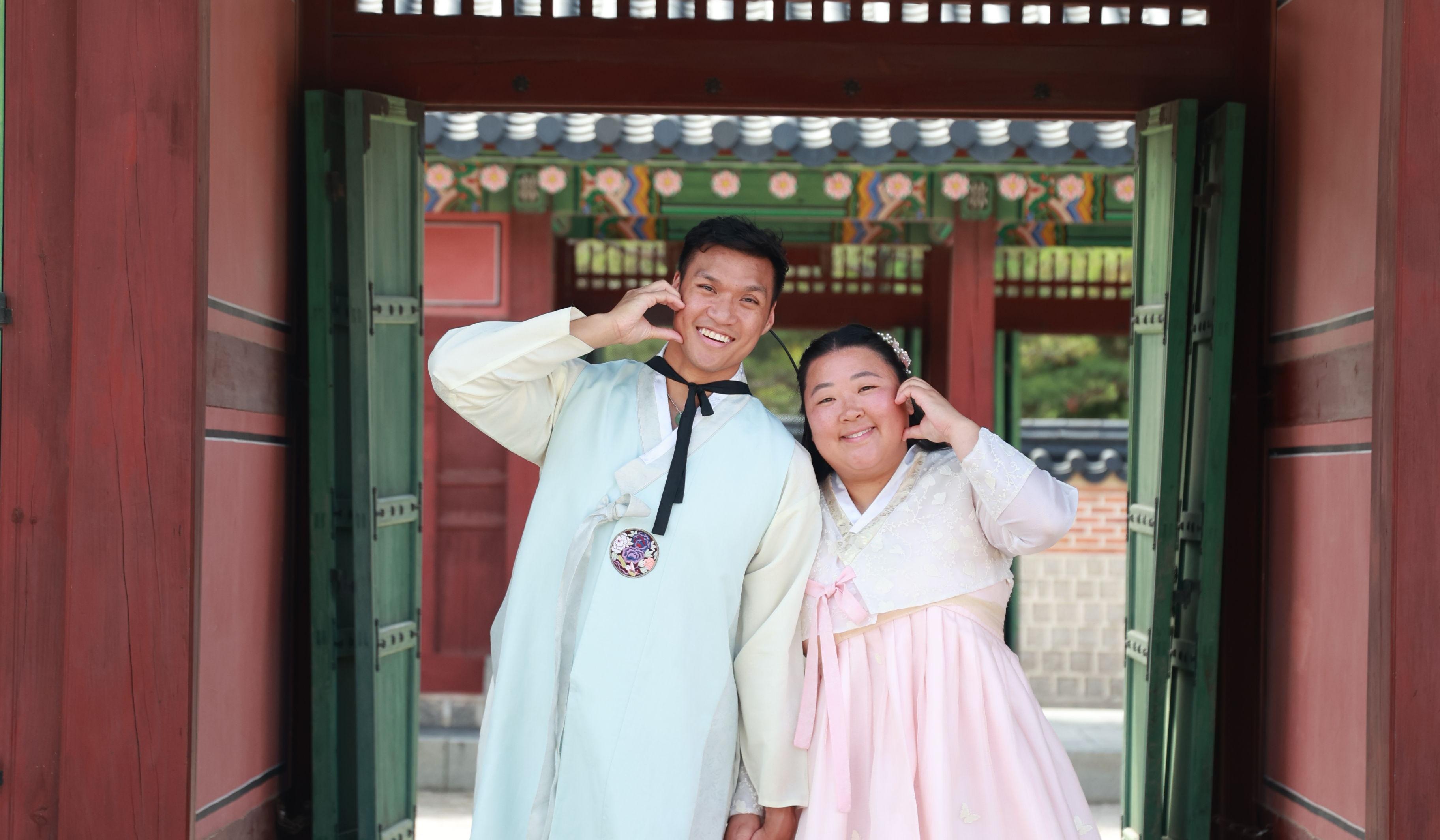 Sunghoi McCarroll and Vince Yip's Wedding Website