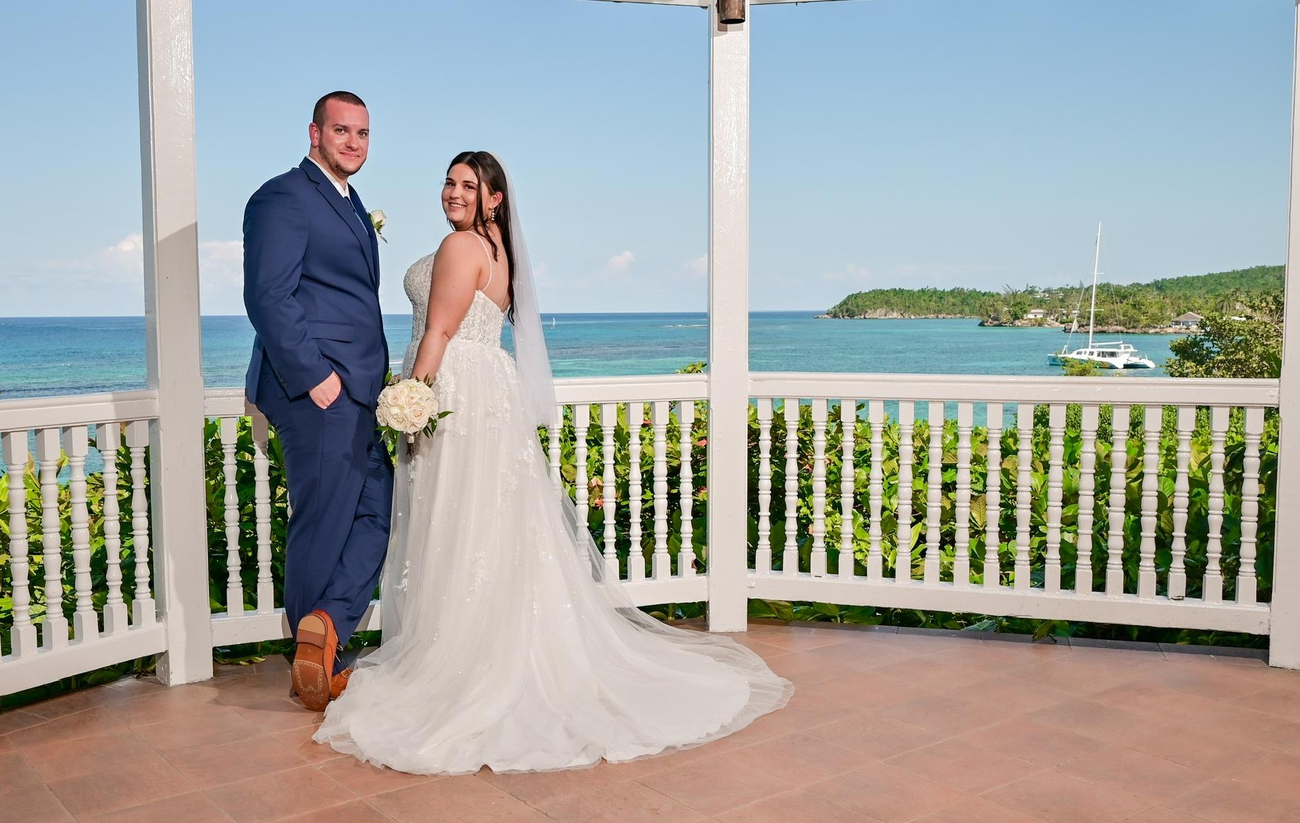 Victoria Reavis and Sam Booker's Wedding Website