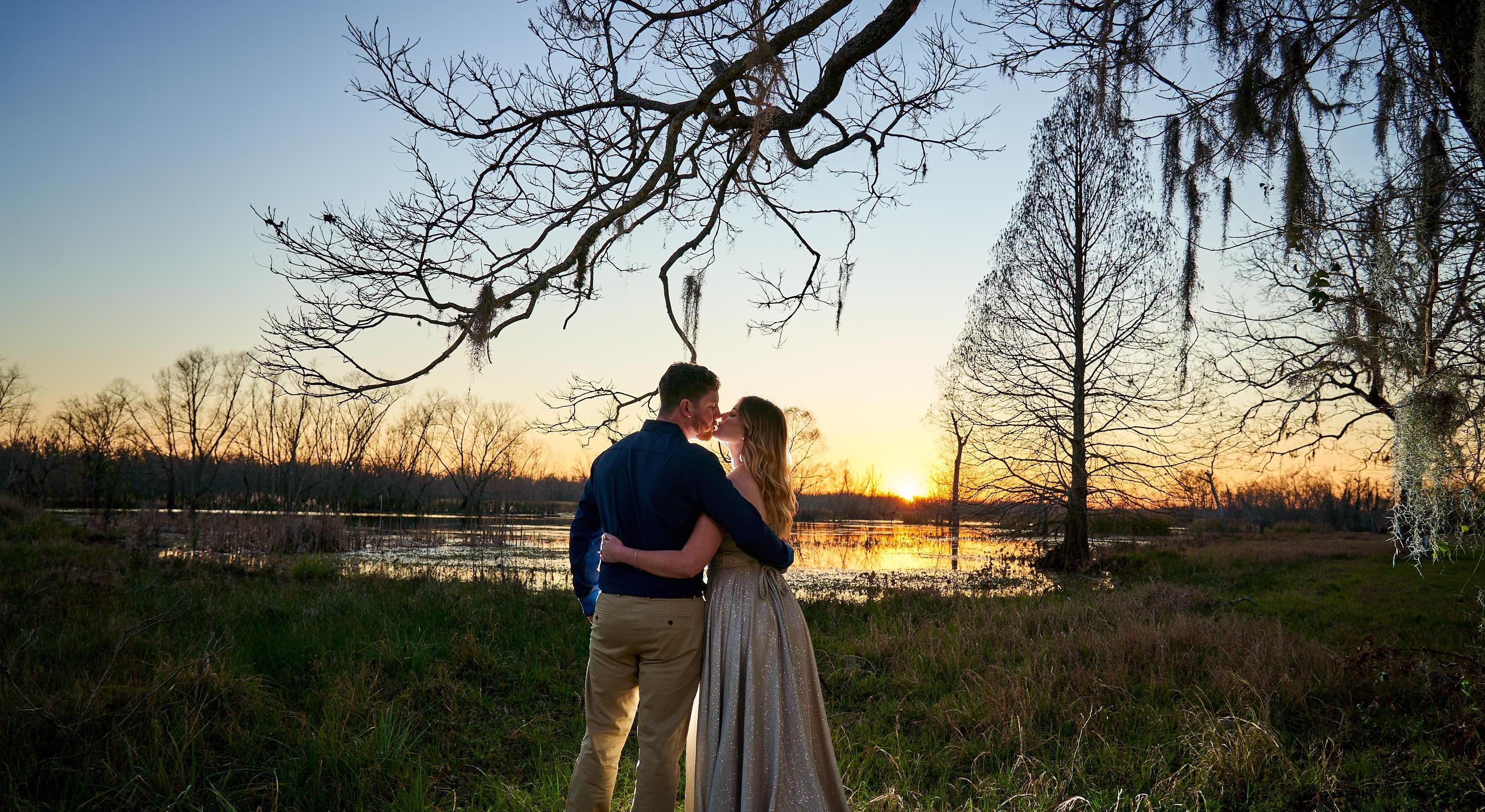 Ana Melanson and Matthew Strawn's Wedding Website