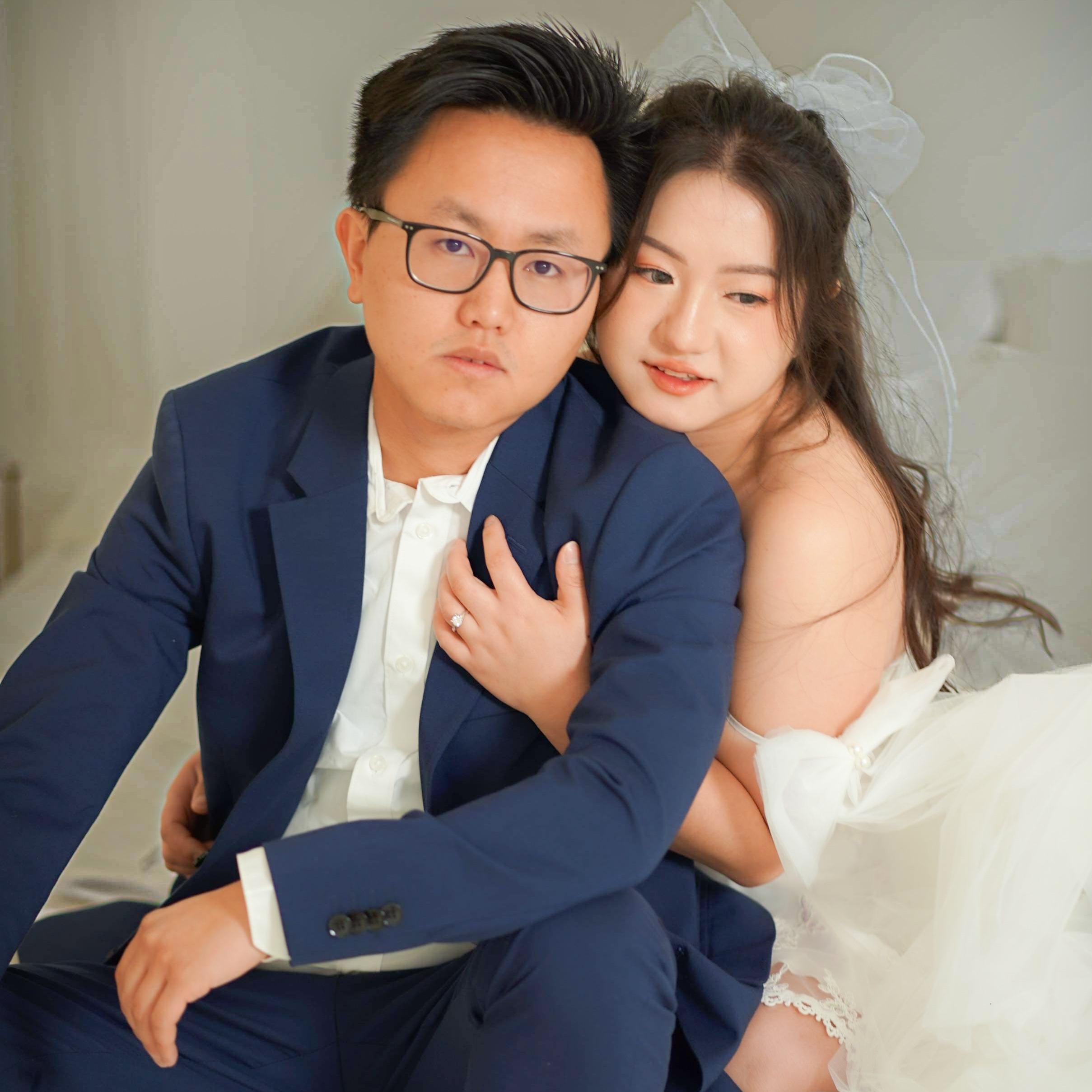 Kao Lou Her and Toua Yang's Wedding Website