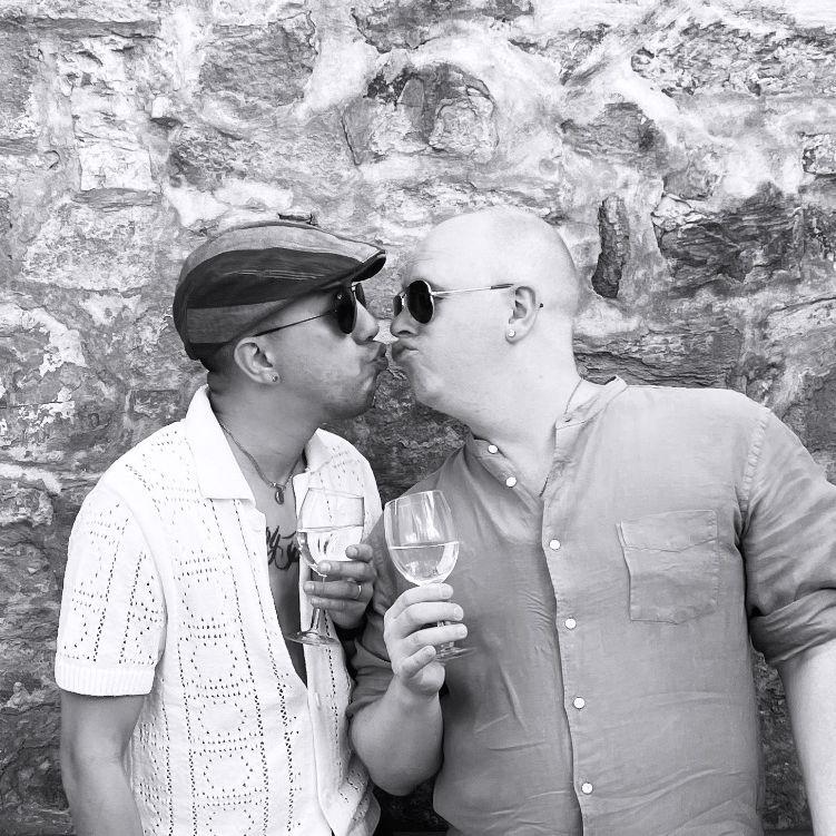 Kailani Young and Robin Arndt's Wedding Website