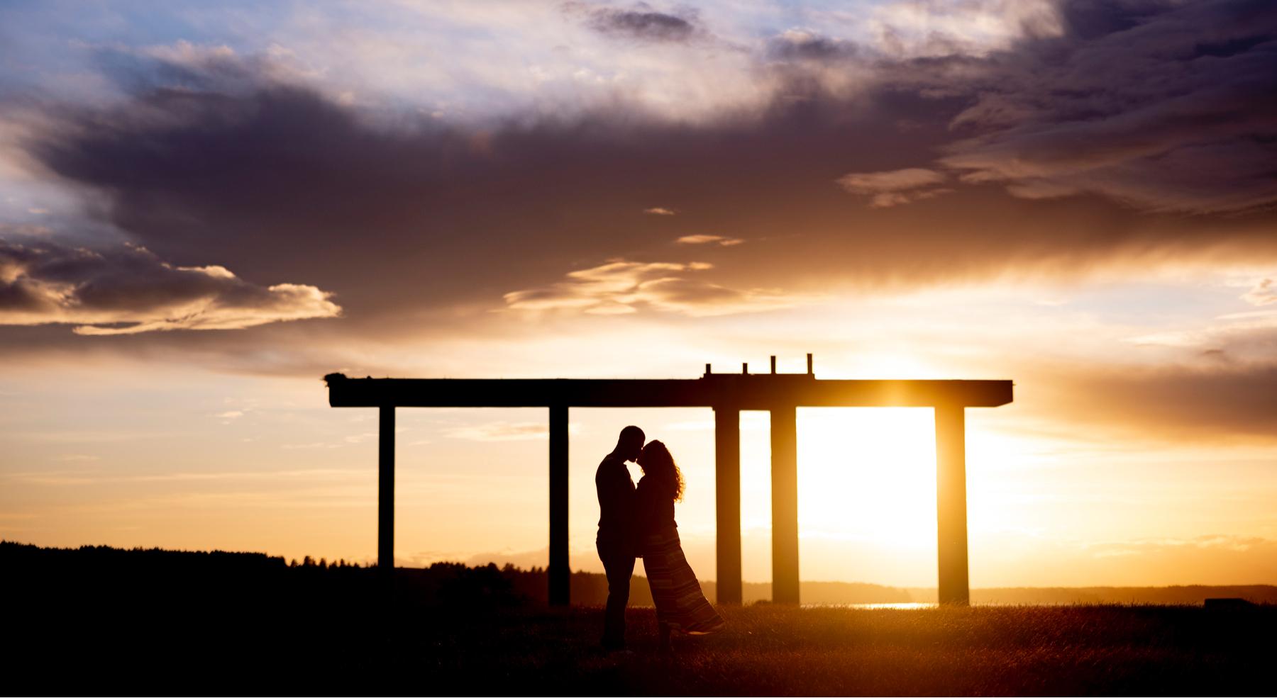 Amanda Kinder and Roy McKague's Wedding Website