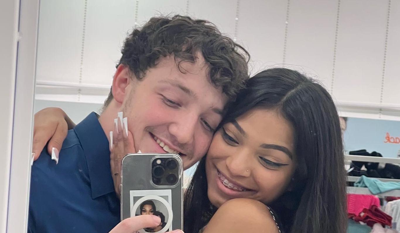 Clarissa Vega and Parker Waits' Wedding Website