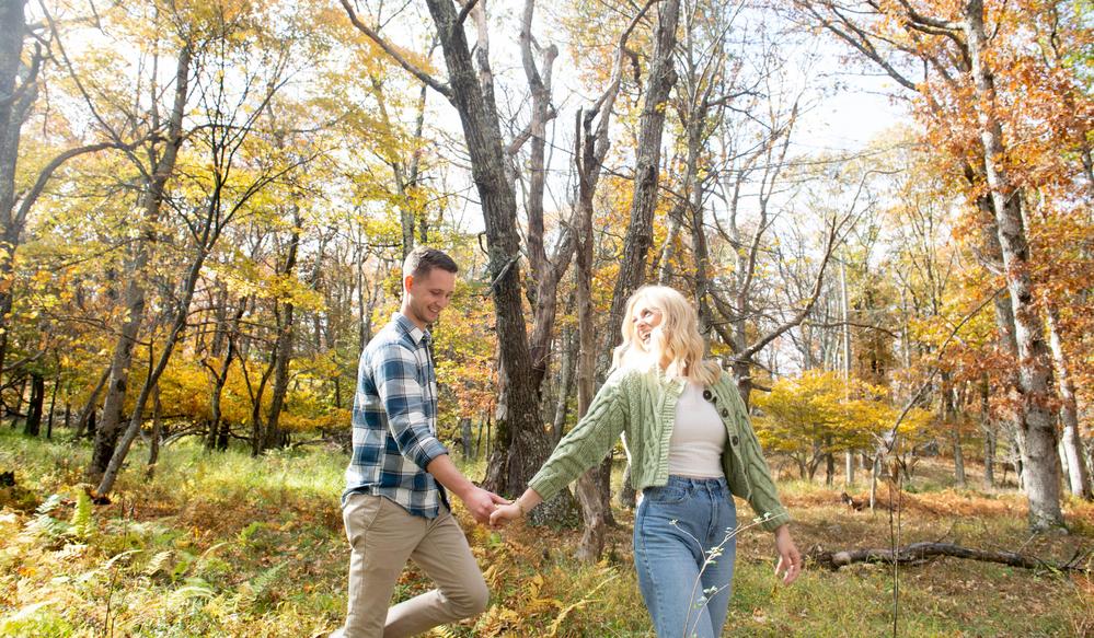 Julia Sheffer and Luke Camper's Wedding Website