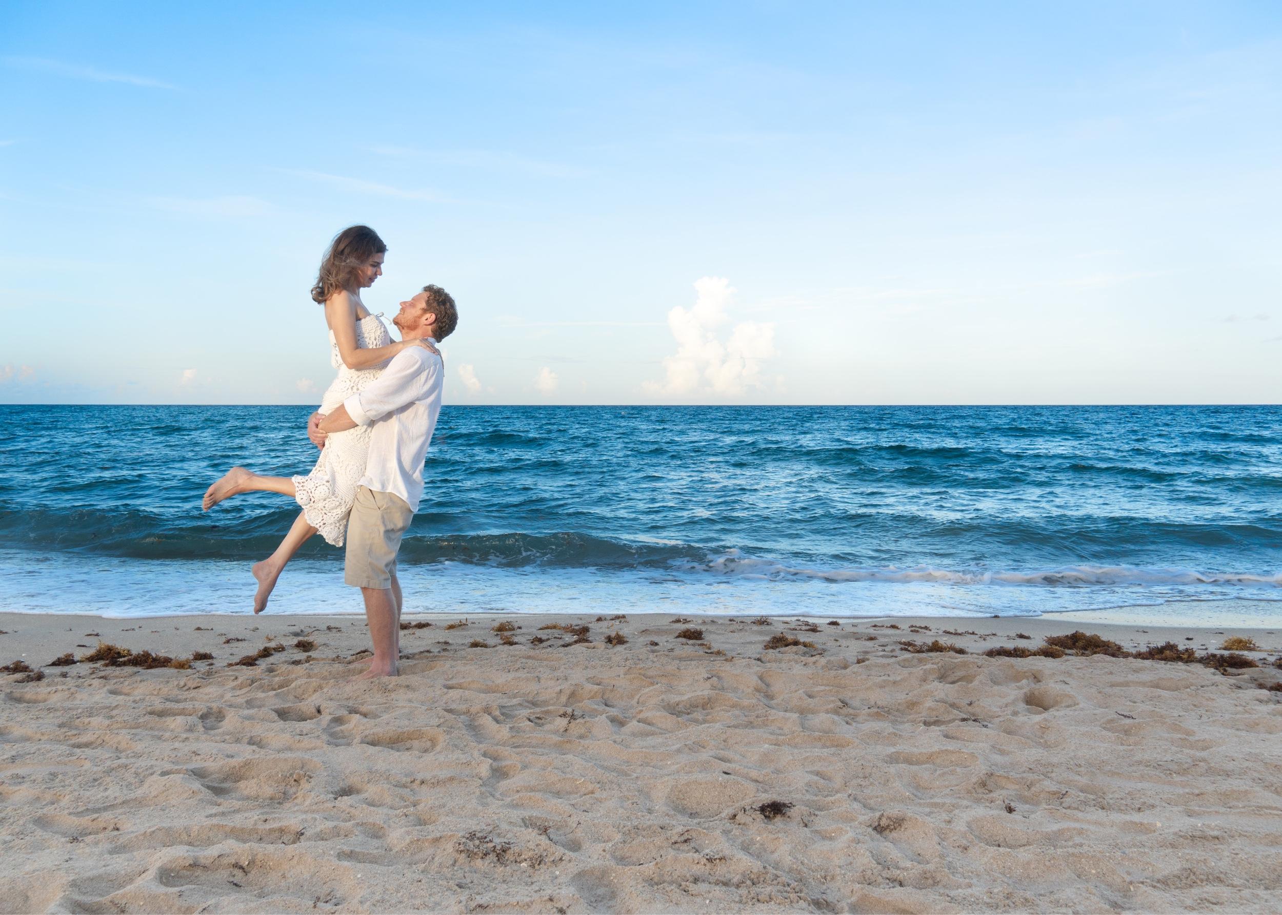 Alice DeAraujo and Thomas Venables' Wedding Website