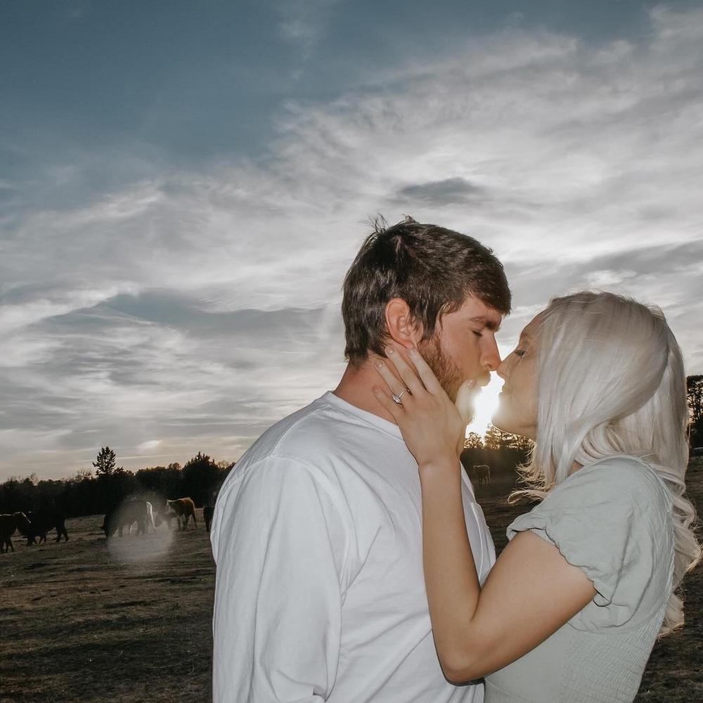 Hannah Middlebrook and Brandon Bozeman's Wedding Website