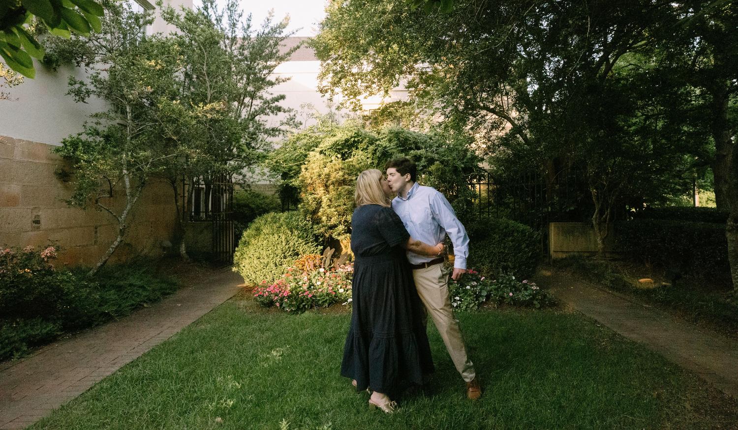 Satie Munn and Alexander Harris' Wedding Website