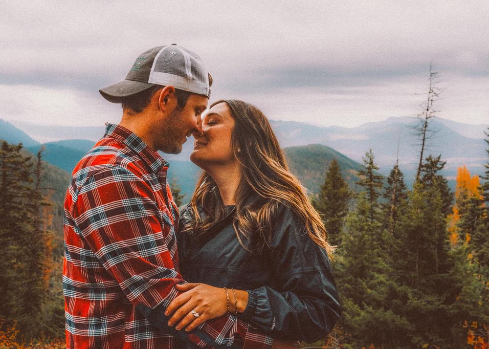 Dani Hansen and Derrick Schoeben's Wedding Website