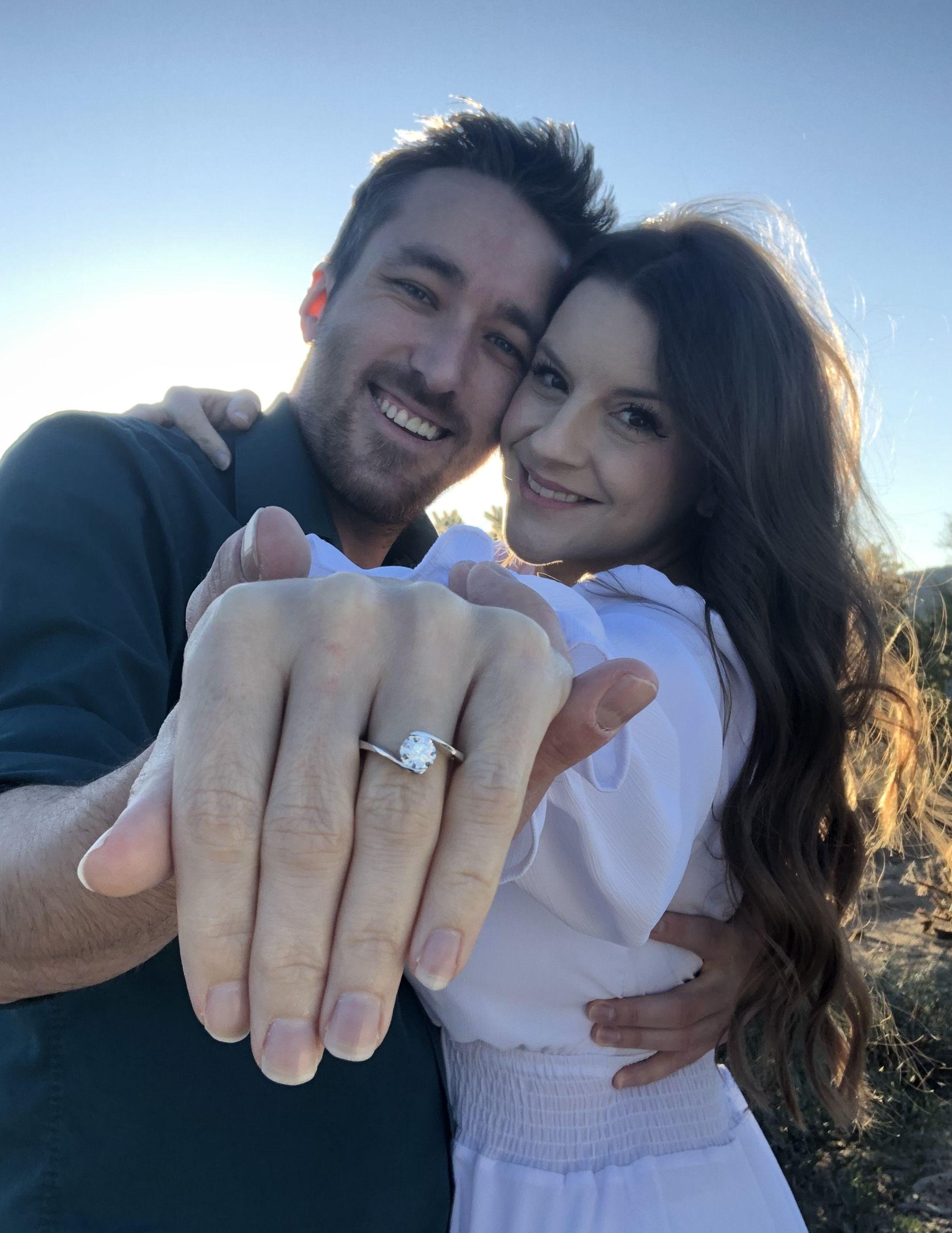 Ashley Gifford and Joshua Reynolds' Wedding Website