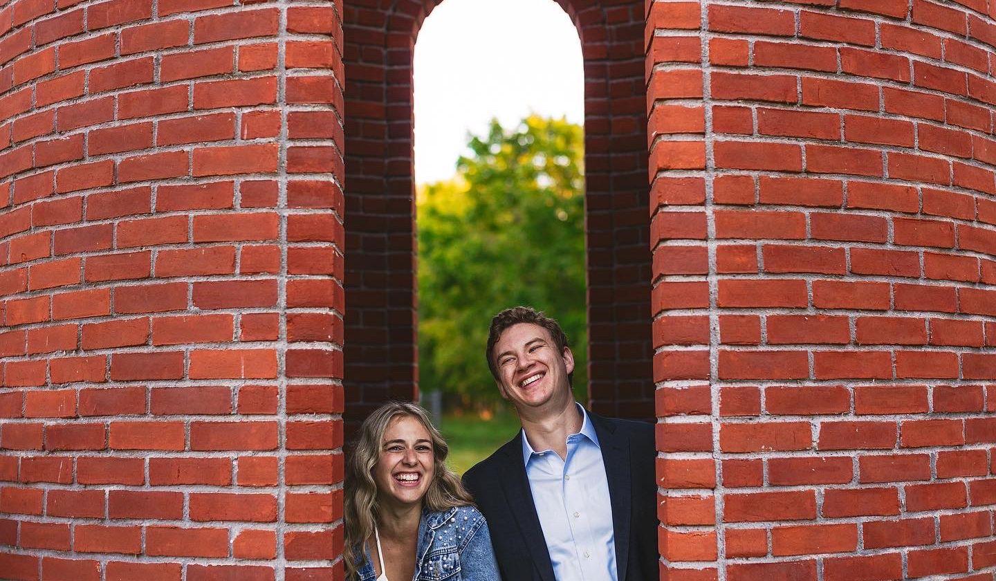 Dani Kahn and Daniel Knight's Wedding Website