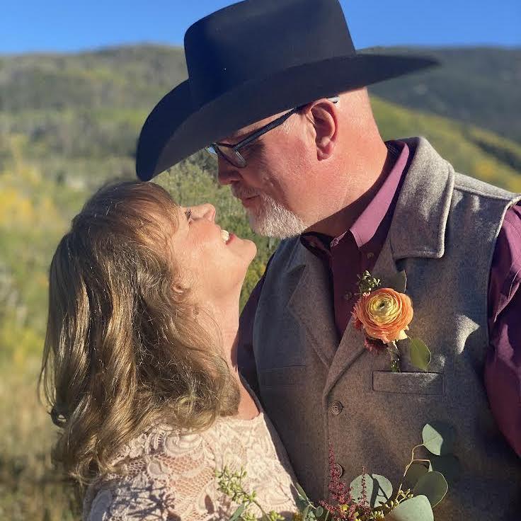 James Van Beek and Stacy Van Beek's Wedding Website