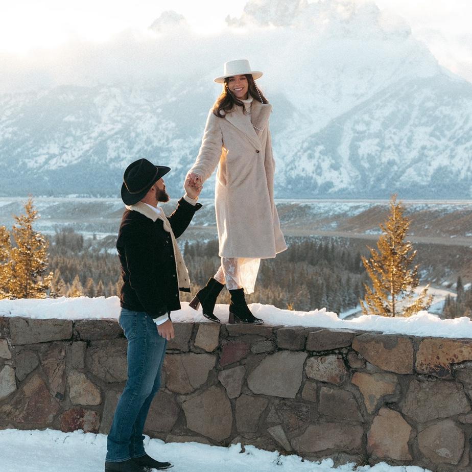 Natalie Cozzi and Donald Kelly's Wedding Website