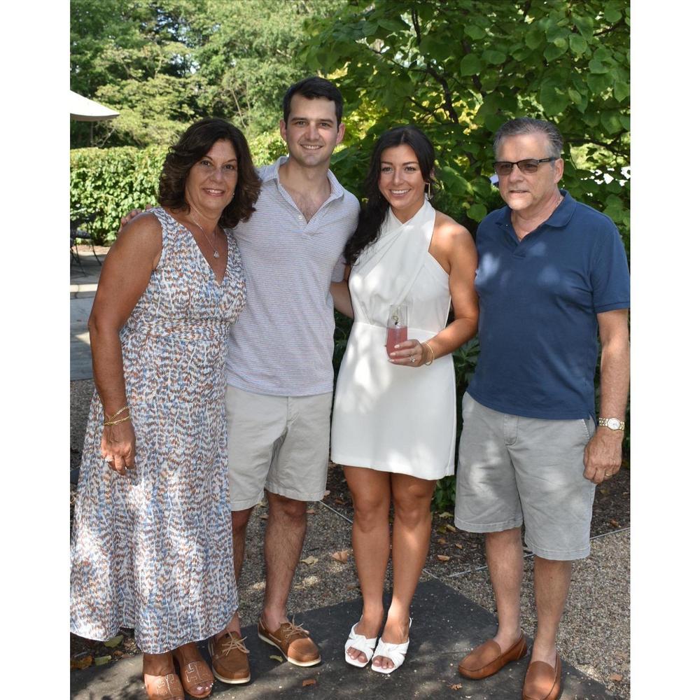 Nicole Kinney and Kevin Molnar's Wedding Website