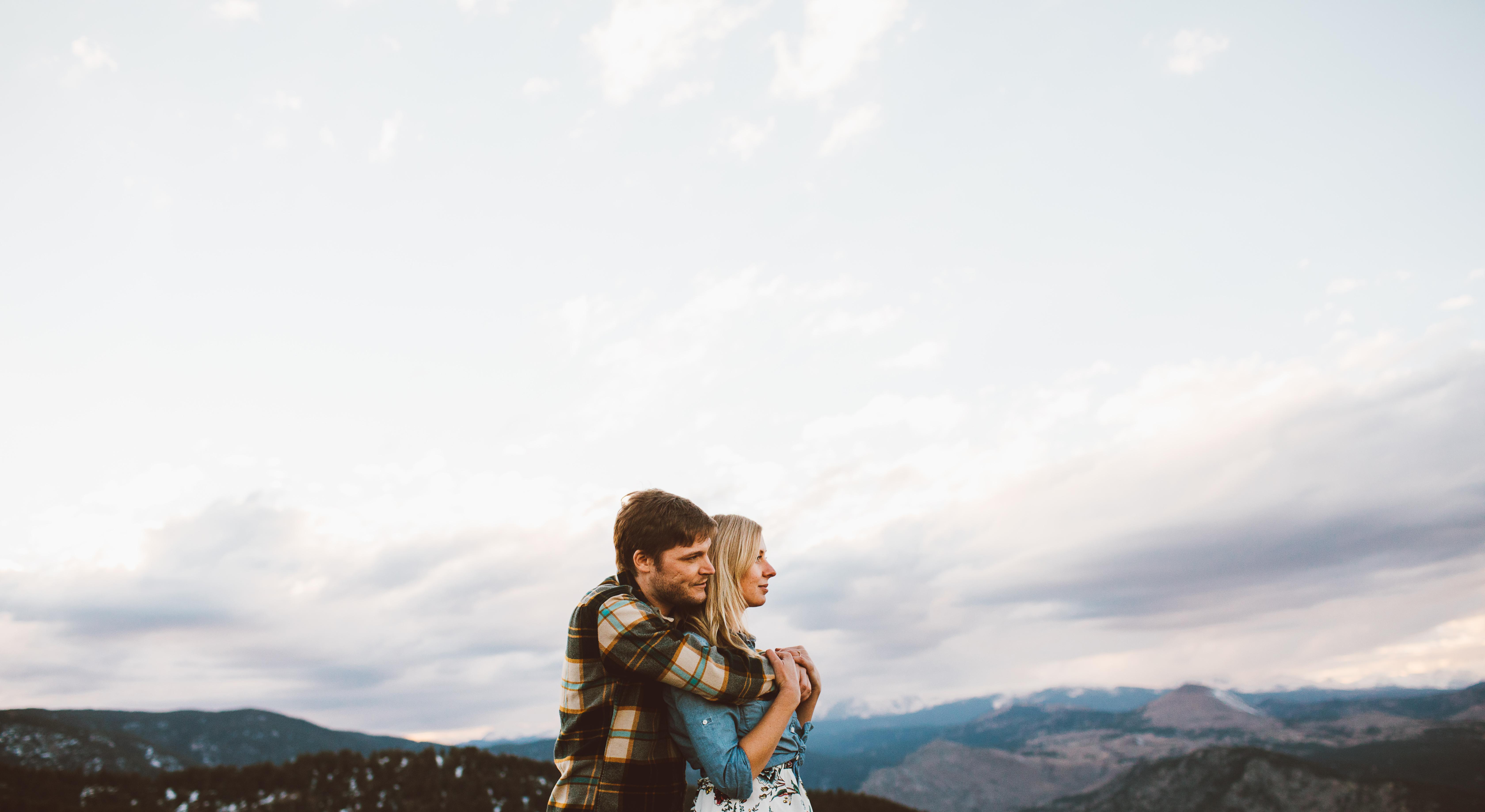 Nicole Hering and Justin Gonsalves' Wedding Website