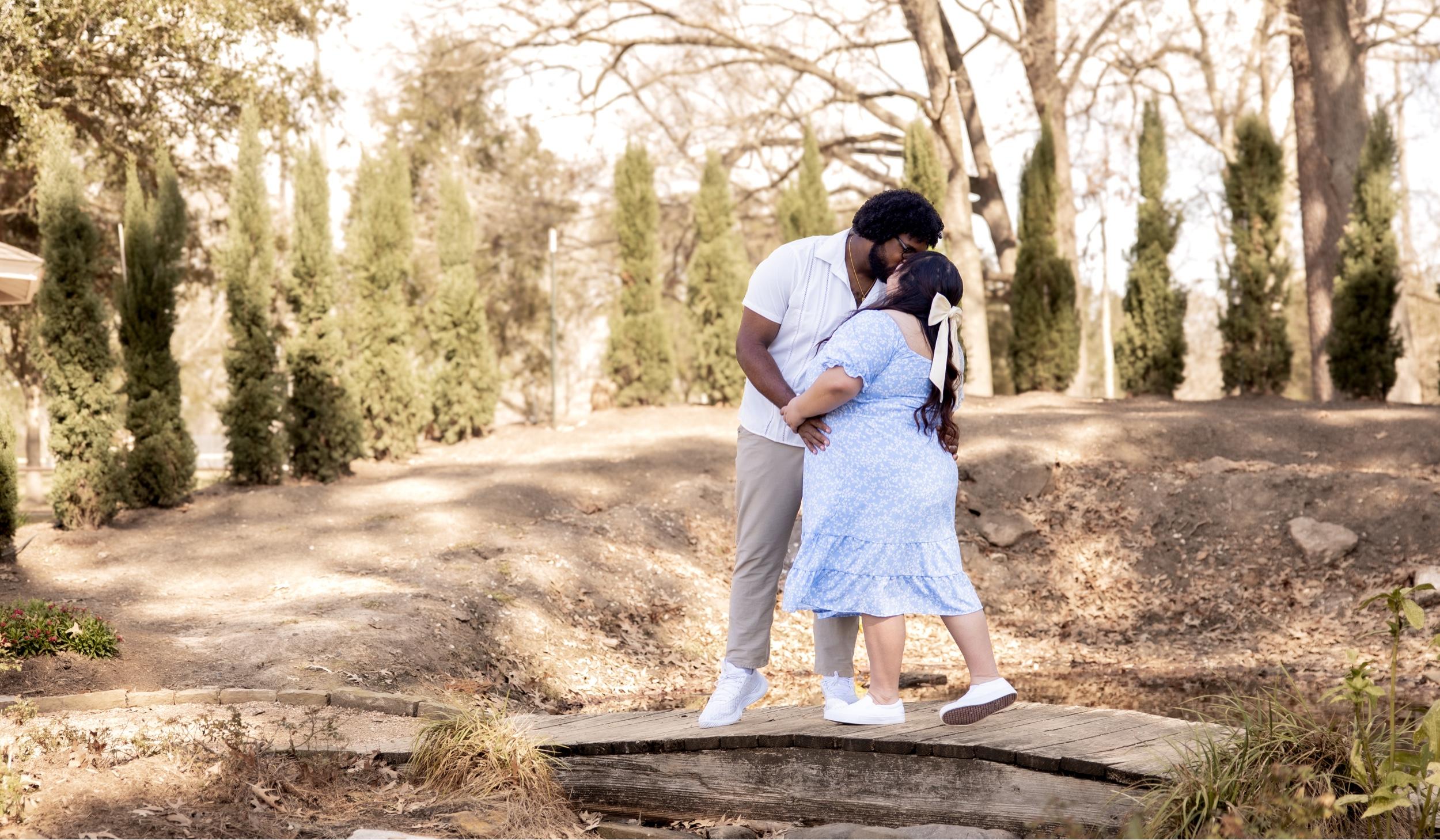 Diana Diaz and Daveon Thomas' Wedding Website