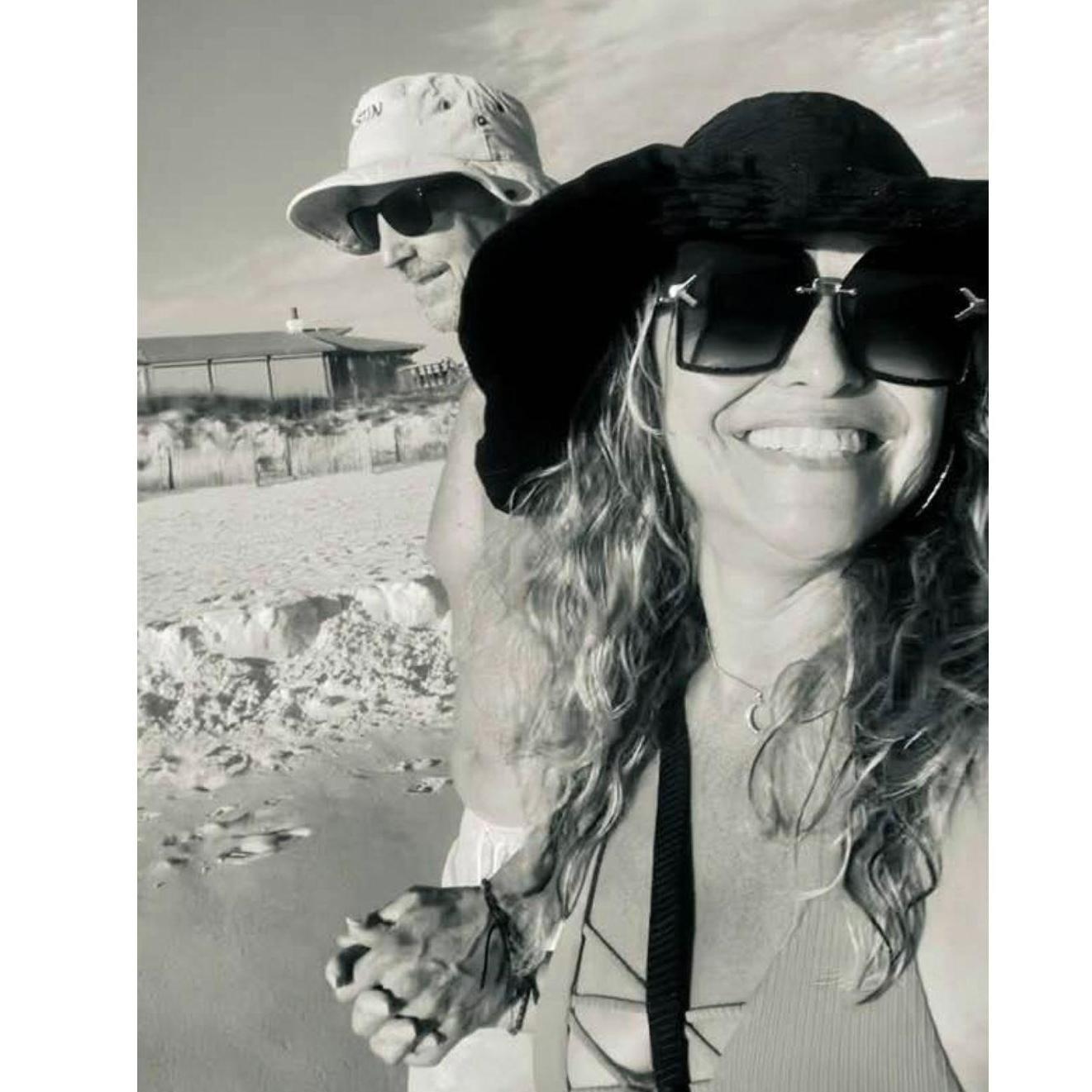 Norma Pérez and Phillip Riddle's Wedding Website