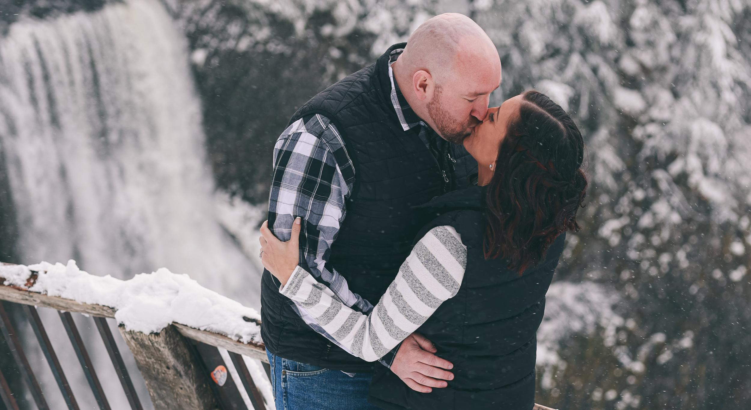 Amber Pruitt and Tyler Marler's Wedding Website