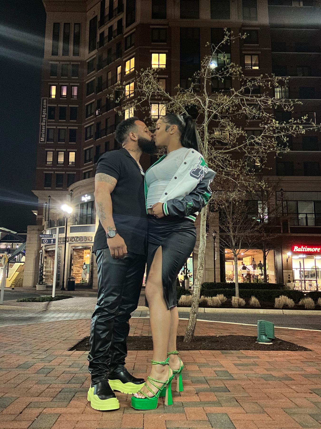 Ayanna Quander and Brandon Squire's Wedding Website