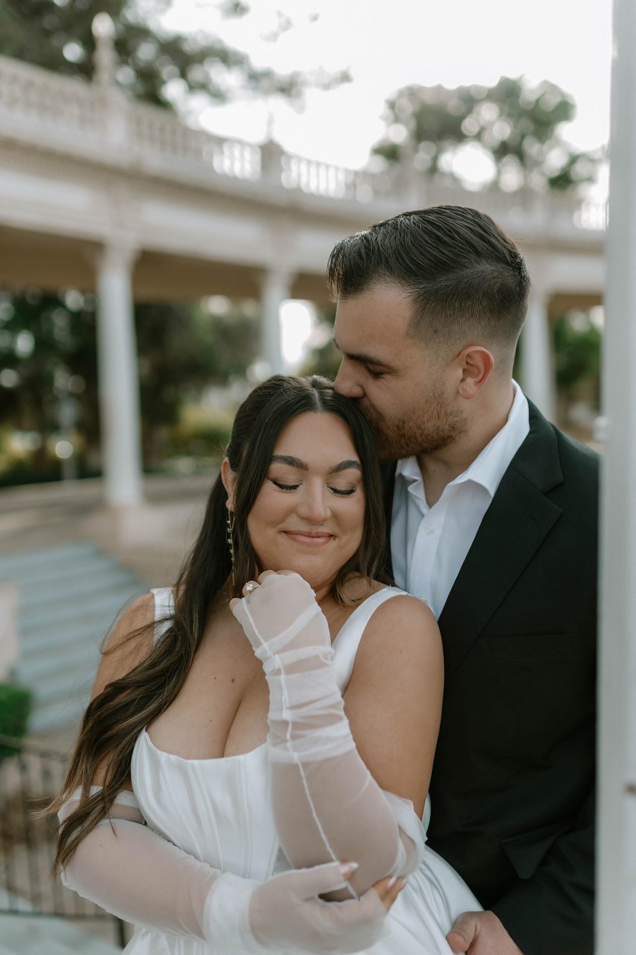 Erin Danielle Aschoff and Dylan Kavon Moinian's Wedding Website