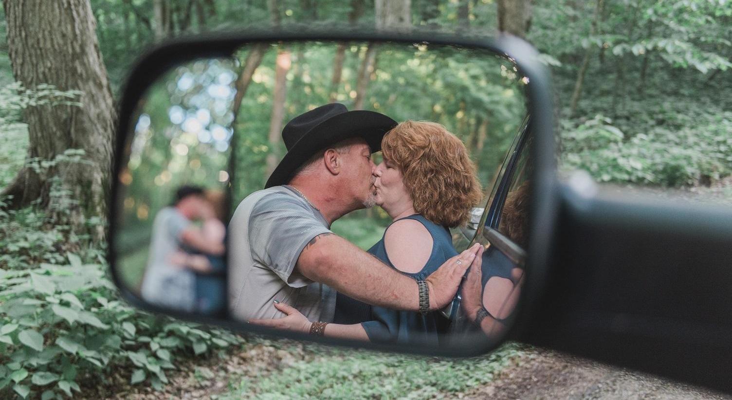 Shelley Daugherty and Russell Craycraft's Wedding Website