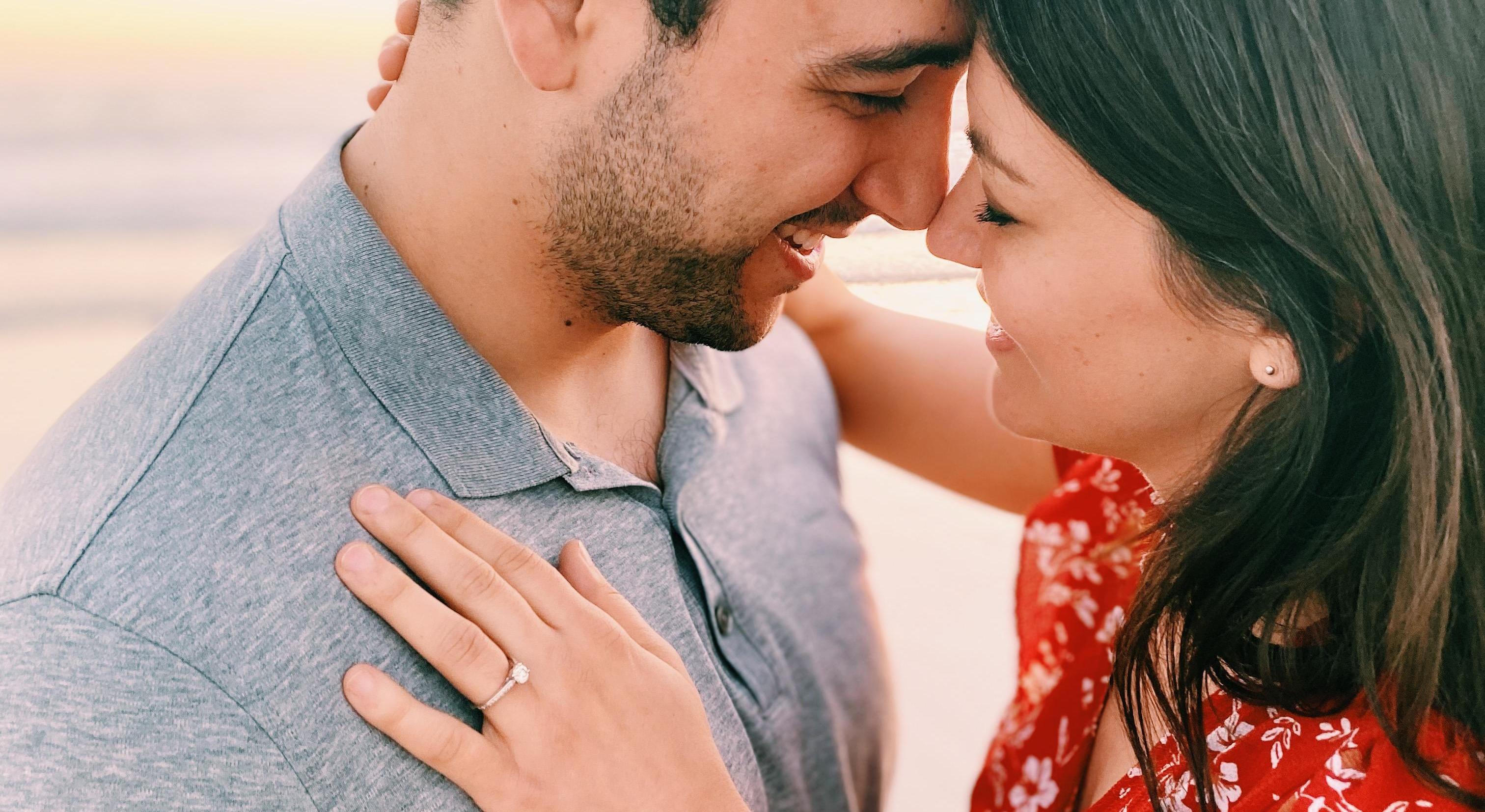 Mary Smith Angelides and Greg Angelides' Wedding Website