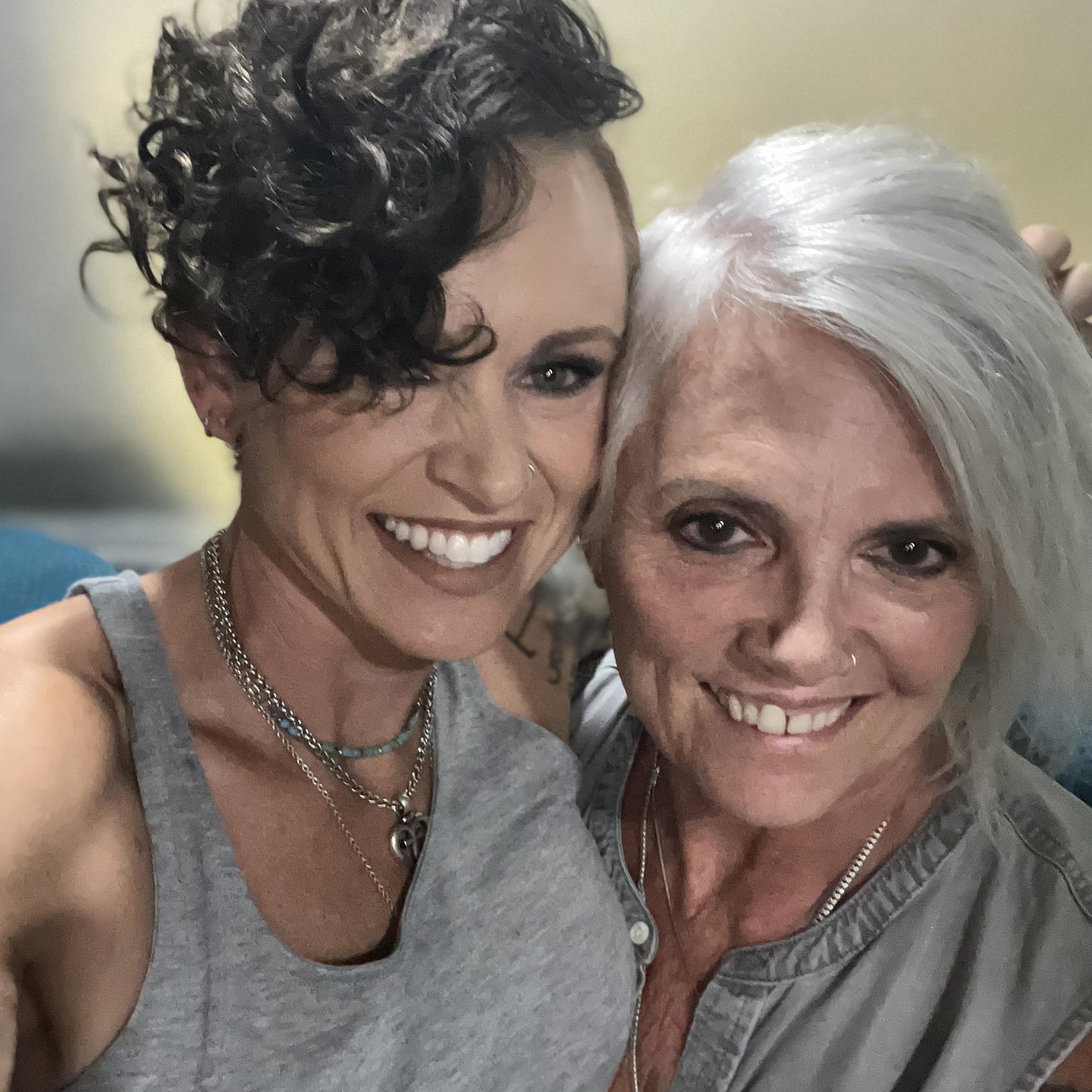 Contessa Huffman and Molly Thompson's Wedding Website