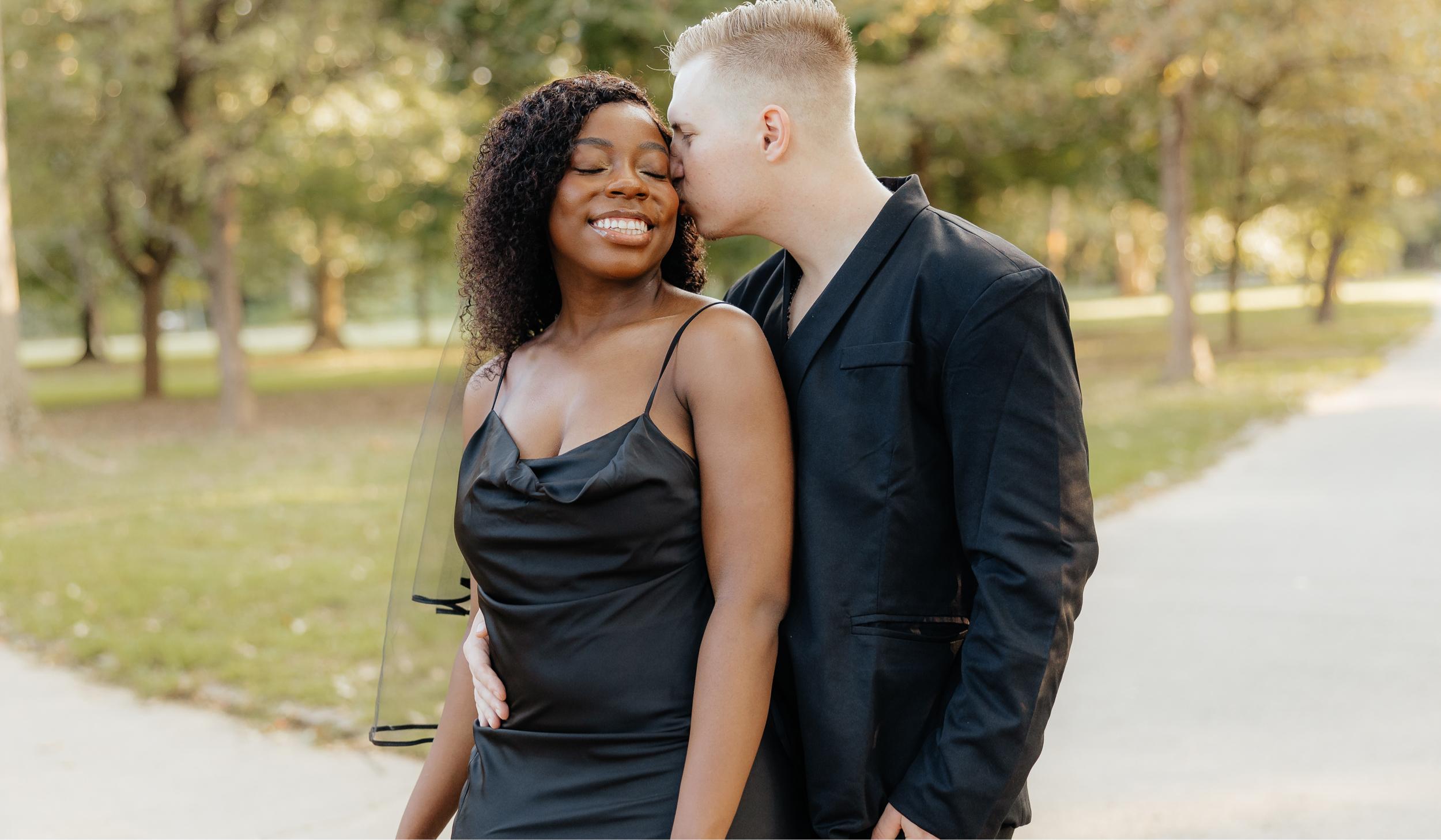 Samaria Heard and Griffin Self's Wedding Website