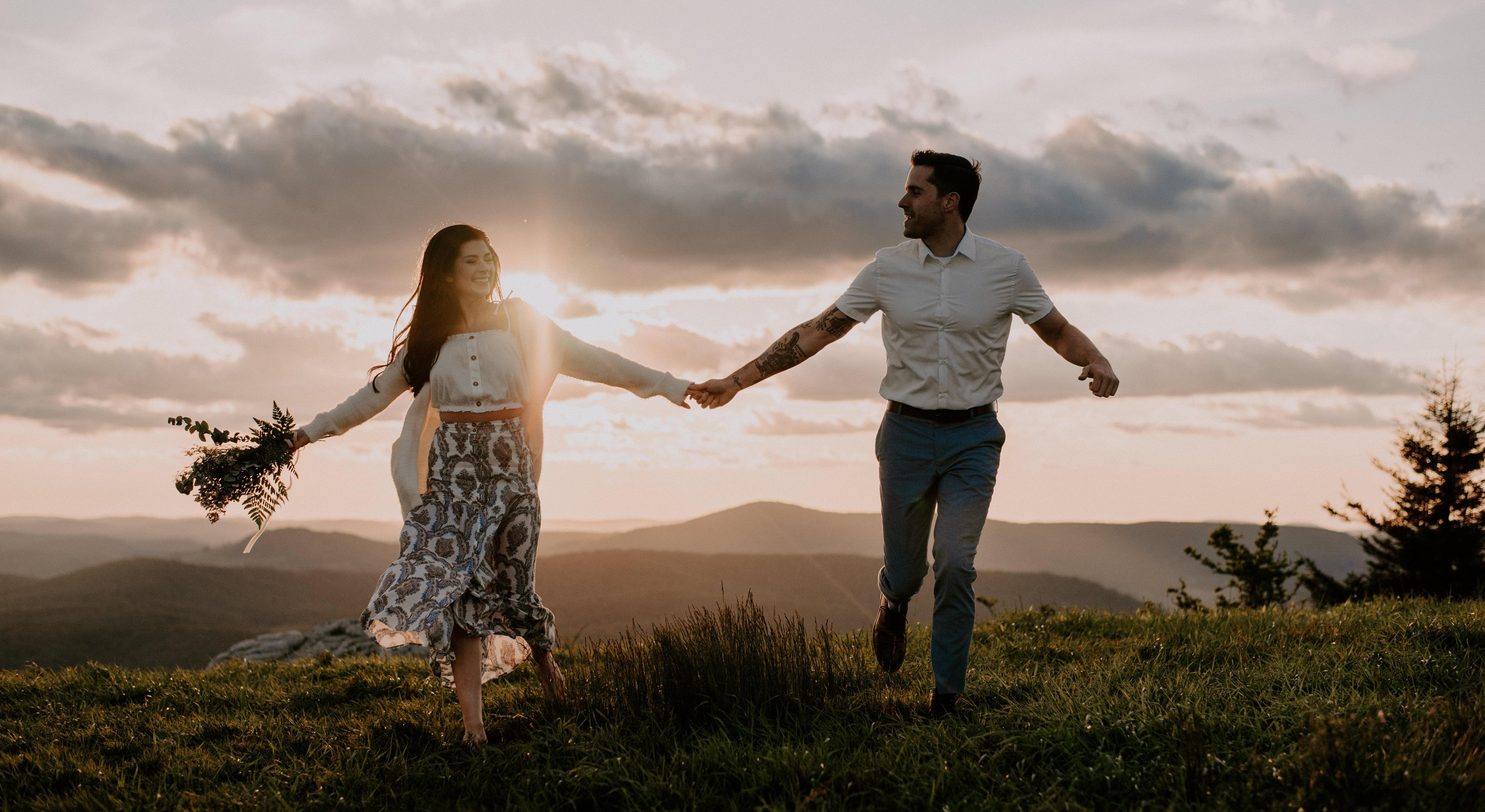 Louisa Rose Tringali and Samuel James Romesburg's Wedding Website