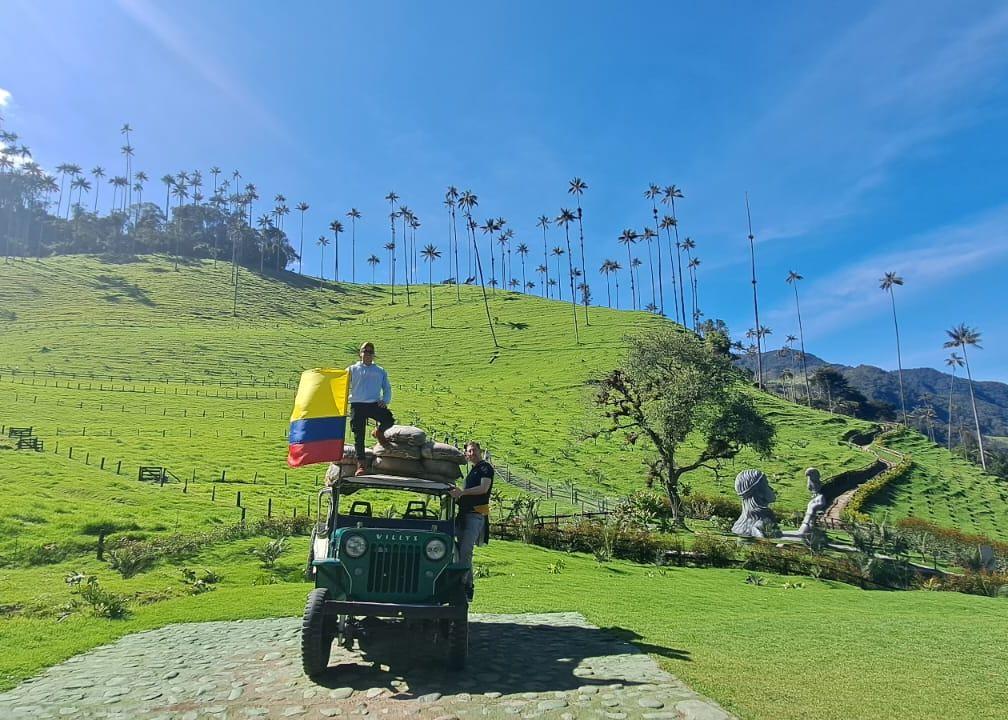 Juan Carlos Cardenas Oliva and Erwin De Roos' Wedding Website