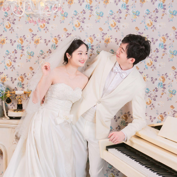 Ben Chu and Nini Huang's Wedding Website